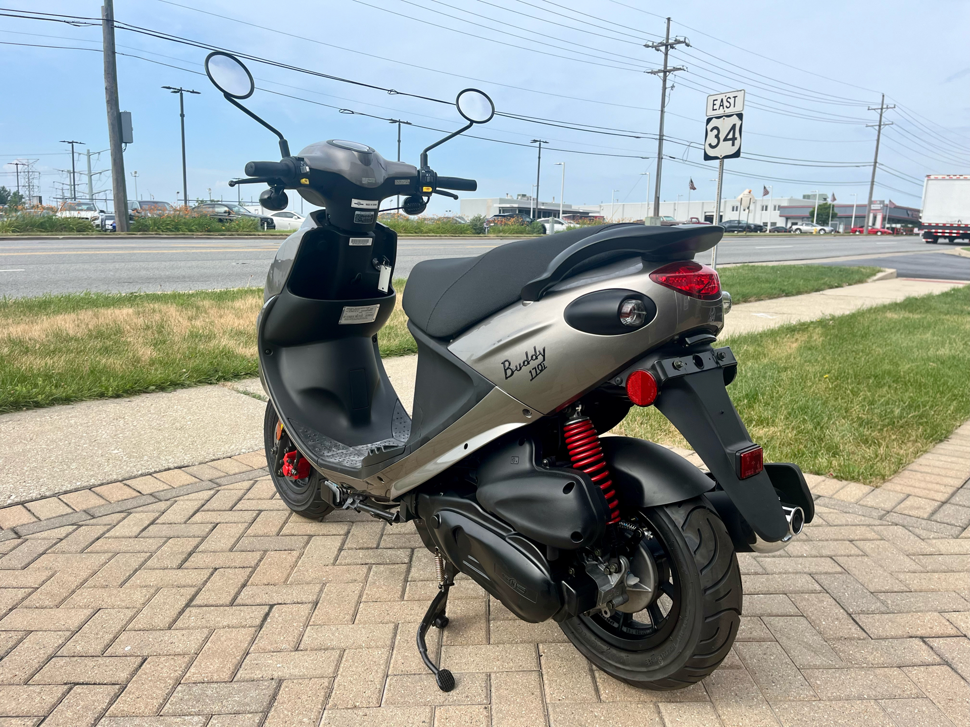 New 2023 Genuine Scooters Buddy 170i Scooters in Downers Grove, IL | Stock Number: BD293