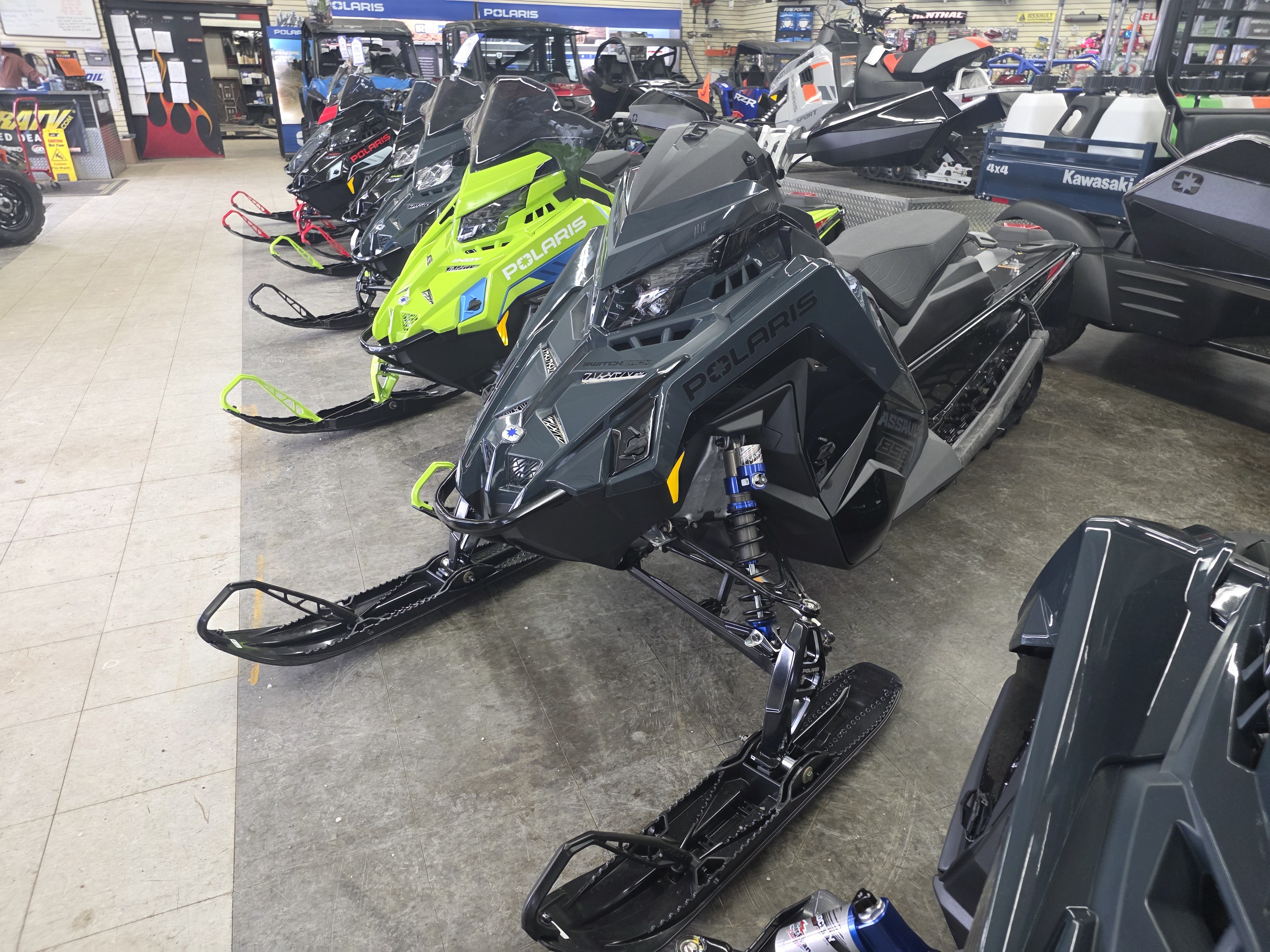 New 2026 Polaris 850 Switchback Assault 146 - Escape IFS 1.6 SC ES, New ...