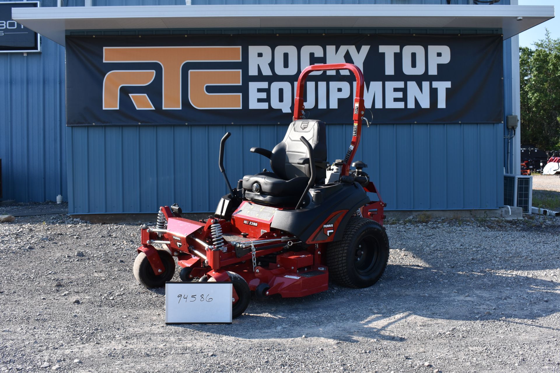 New 2024 Ferris Industries ISX 2200 52 in. Vanguard EFI with Oil Guard ...