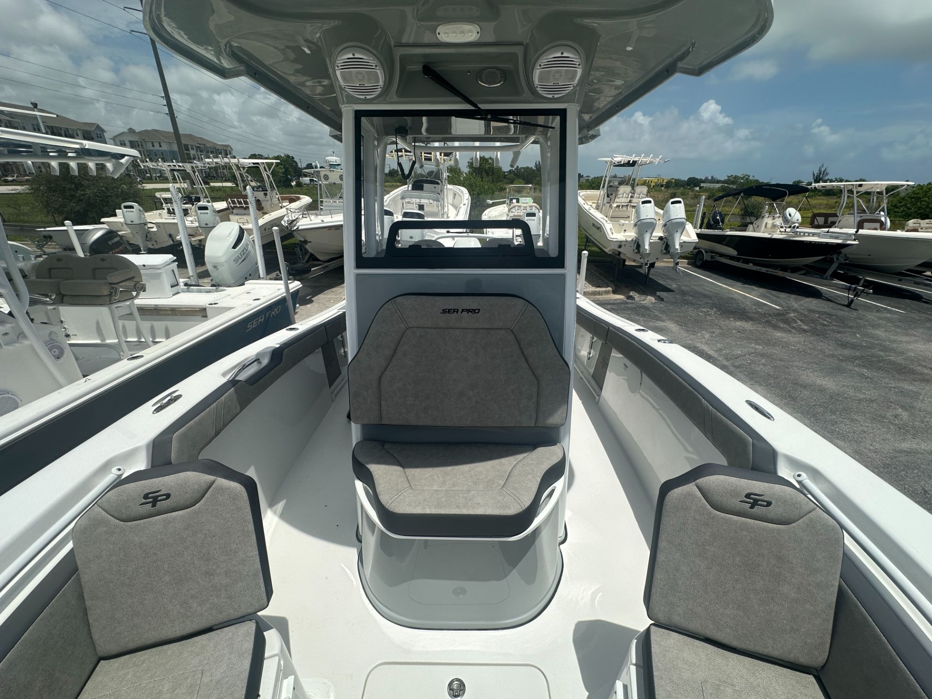 New 2025 Sea Pro 245 FLX, Stuart FL | Specs, Price, Photos | NA 10067