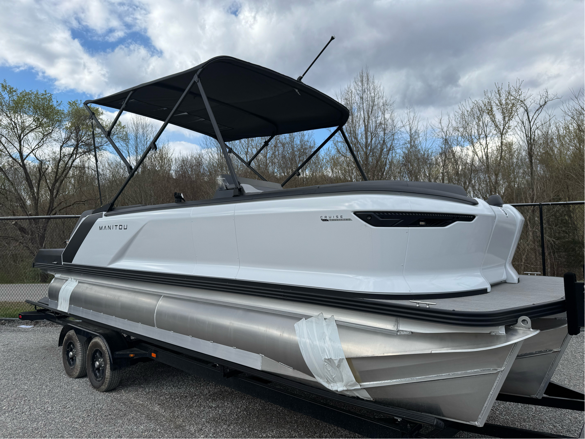 New 2025 Manitou Cruise 22 MAX Bench Power Boats Outboard in Pikeville ...
