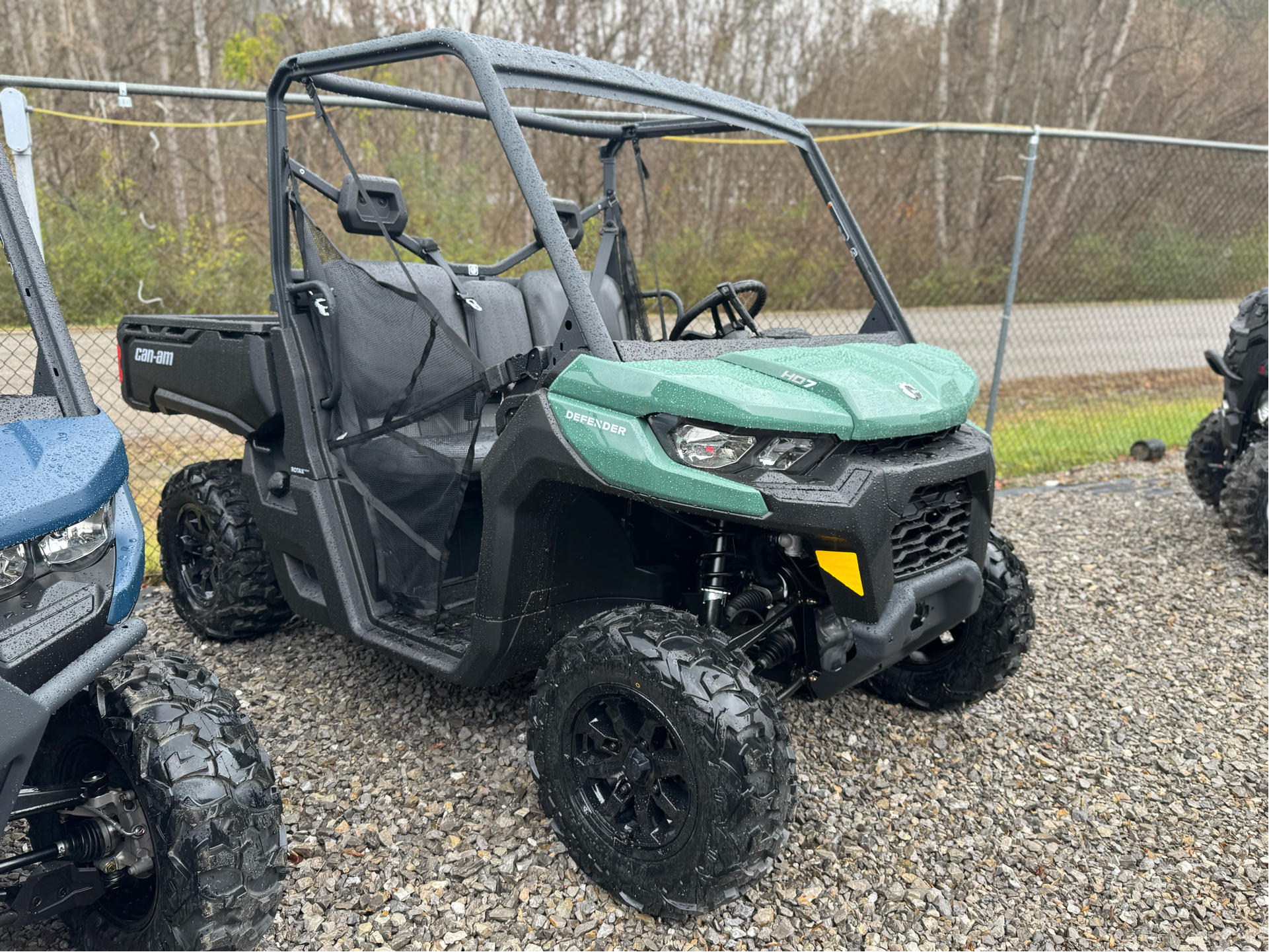 New 2025 Can-Am Defender DPS HD7 Utility Vehicles in Pikeville, KY ...