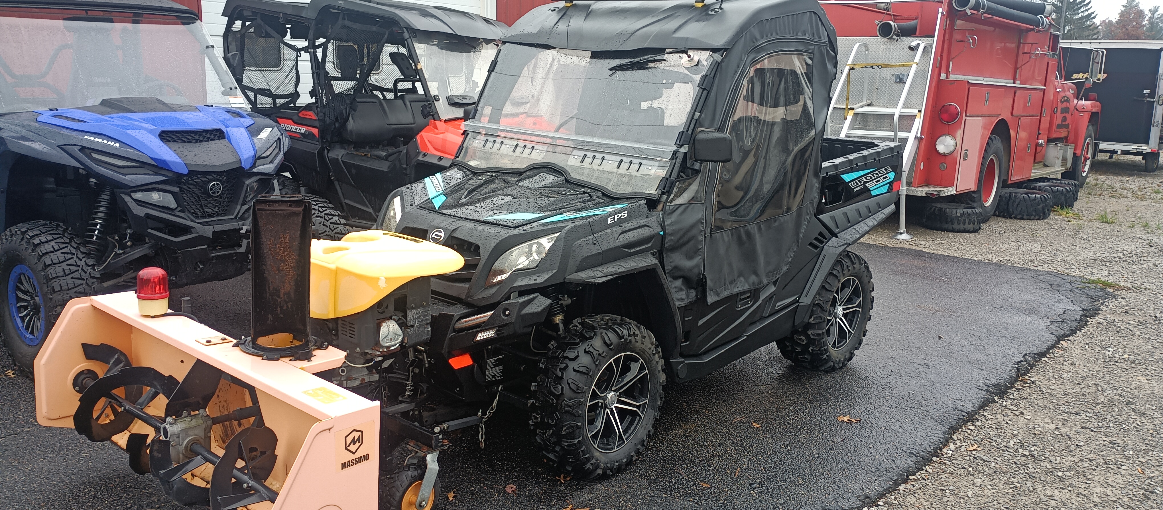 Used 2019 CFMOTO UForce 500, Saint Helen MI | Specs, Price, Photos | Nebula Black CCF19001