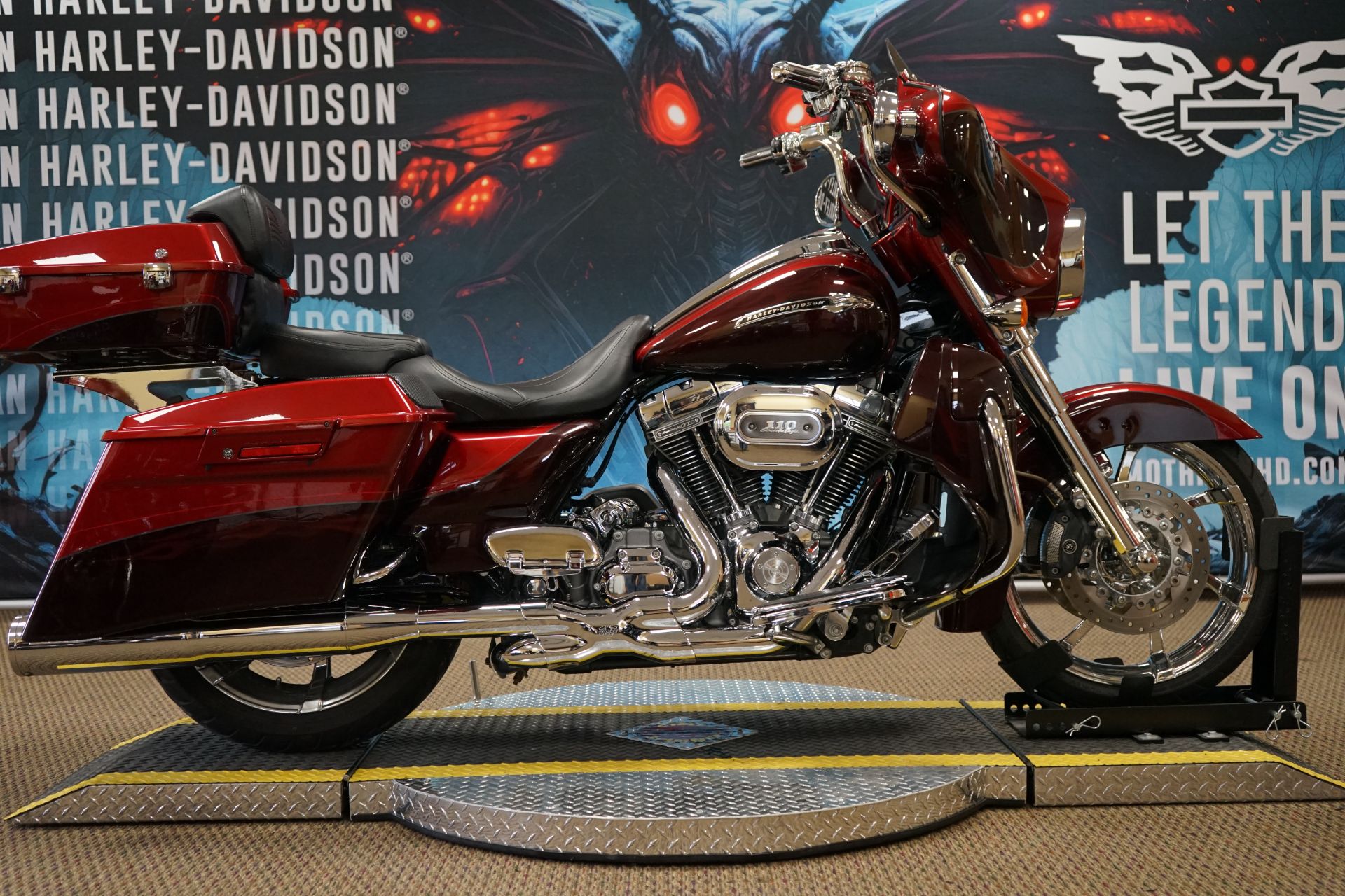 Used 2012 Harley-Davidson CVO™ Street Glide® Ruby Red / Typhoon Maroon ...