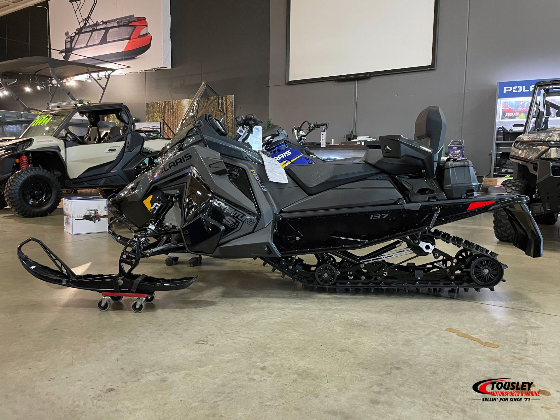 New 2025 Polaris ProStar S4 INDY Adventure 137 SC ES, White Bear Lake ...