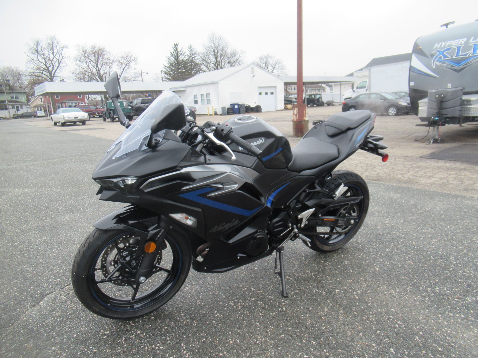 2025 Kawasaki Ninja® 500 ABS Motorcycles Springfield Massachusetts N/A