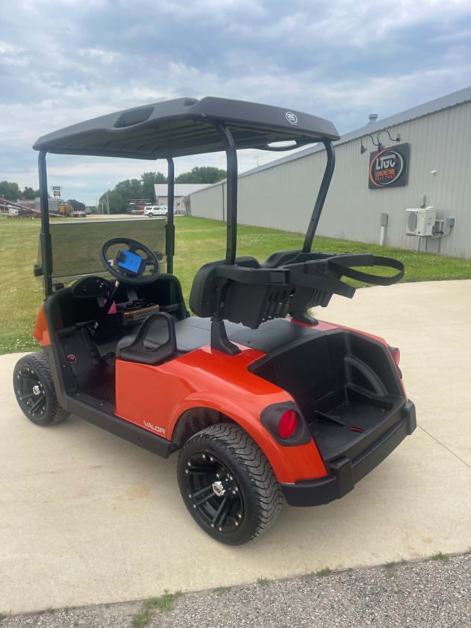 2023 E-Z-GO Valor | CartFinder