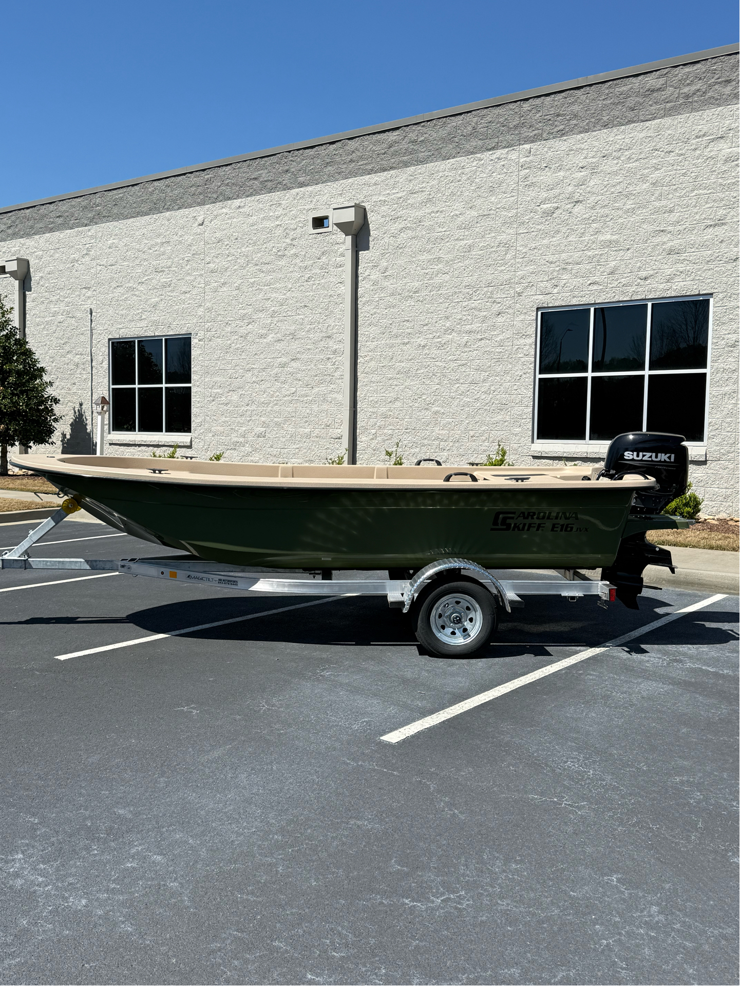 New 2025 Carolina Skiff E16 JVX TH SWAMP GREEN | Power Boats Outboard ...