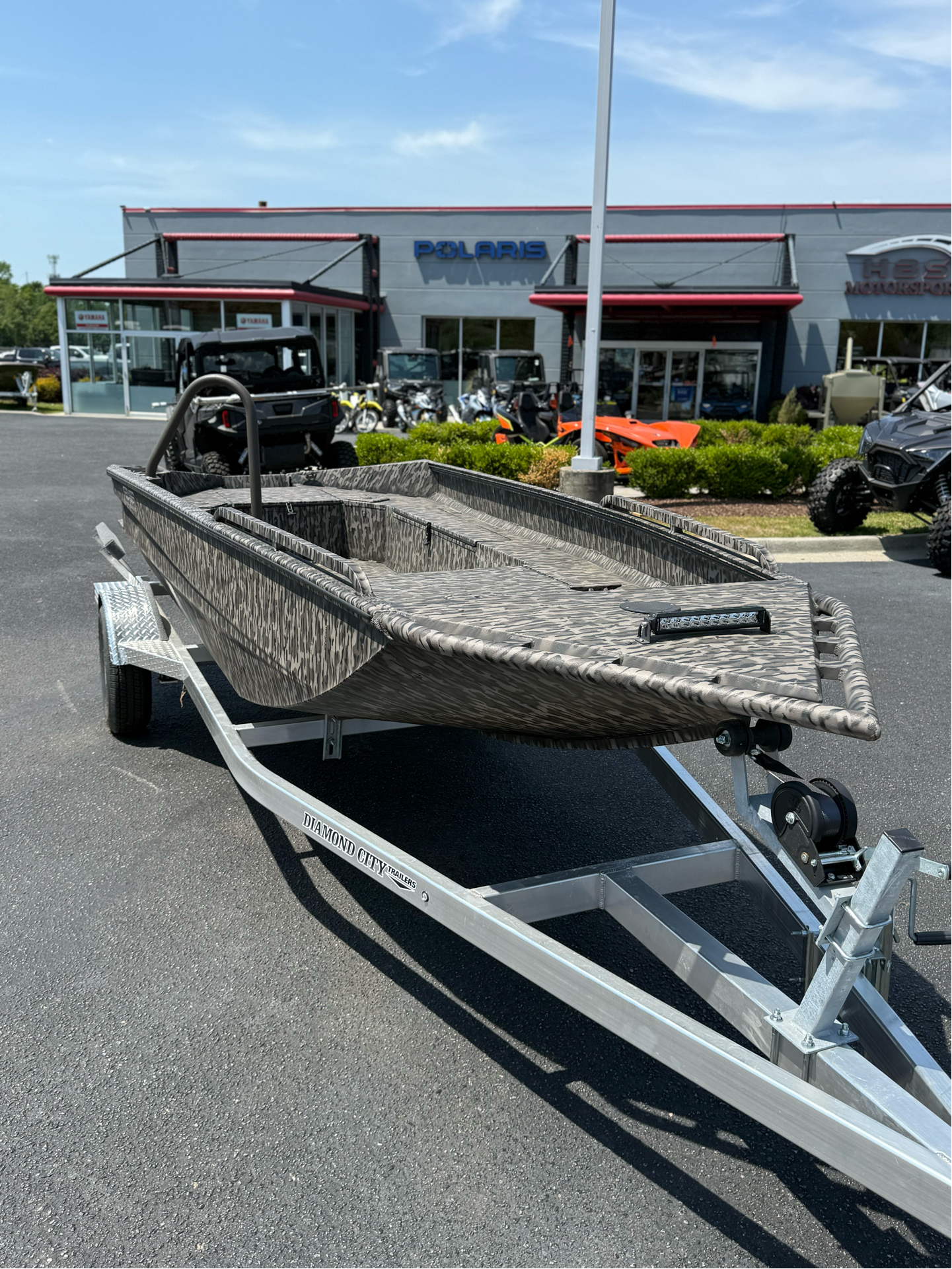 New 2024 EDGE BOATS 753DB MUD Cobblestone Tan/OG Timber | Power Boats ...