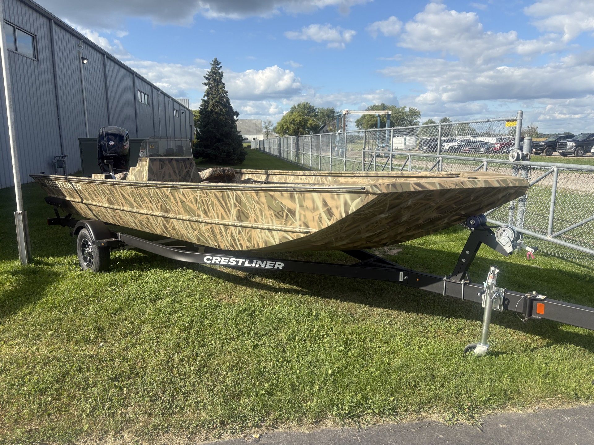 New 2026 Crestliner 2070 RETRIEVER SIDE CONSOLE HEAVY DUTY | Power ...