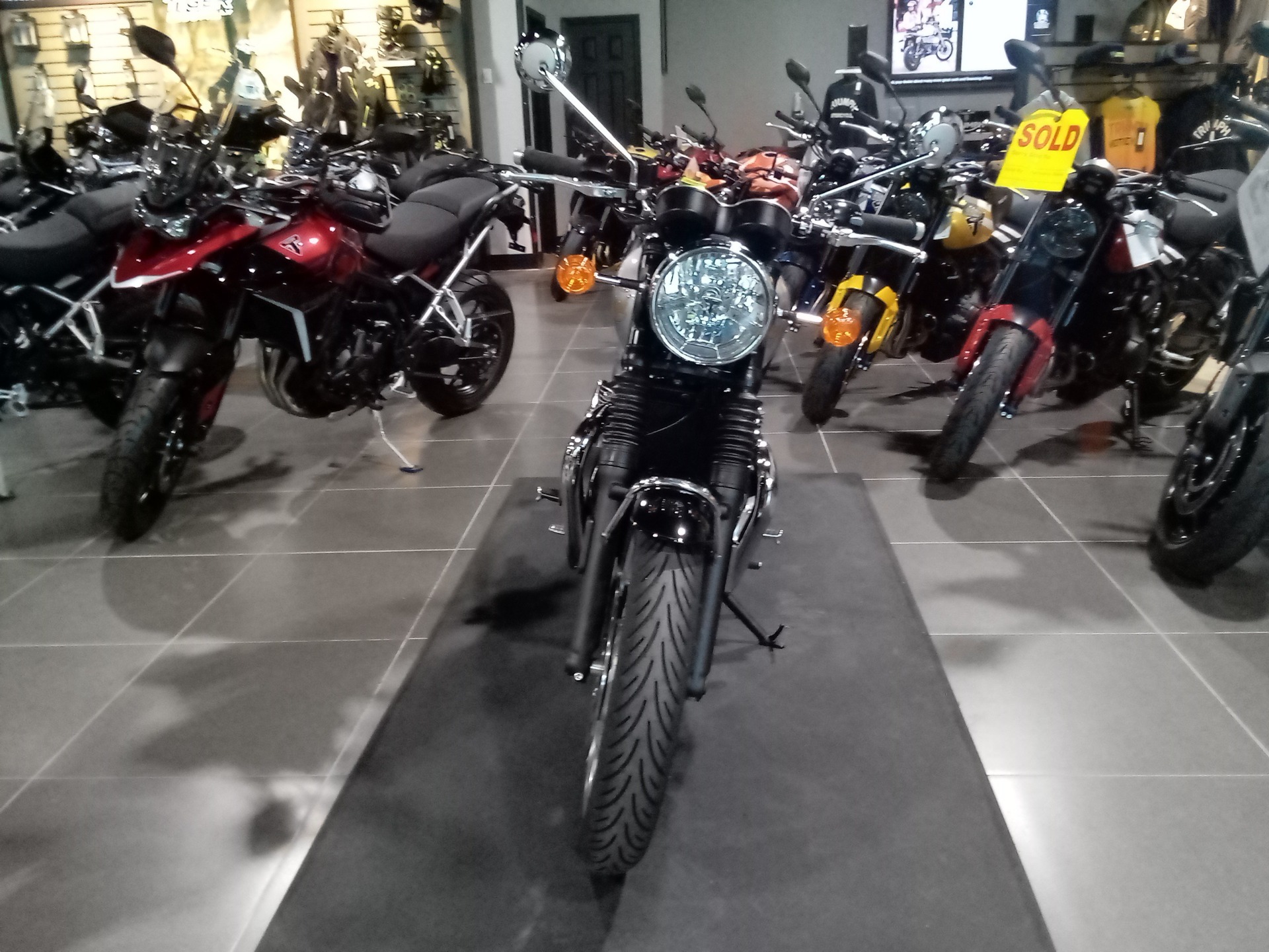 New 2025 Triumph Bonneville T120 Icon Edition Sapphire Black/Aluminium ...