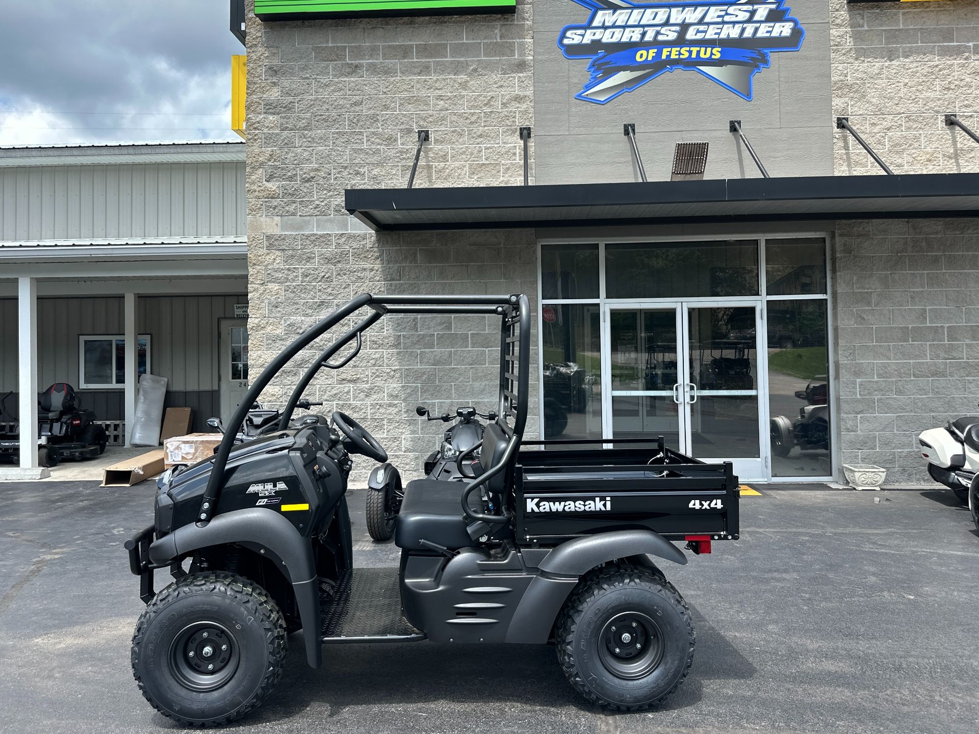 New 2026 Kawasaki MULE SX 4x4, Farmington MO | Specs, Price, Photos ...