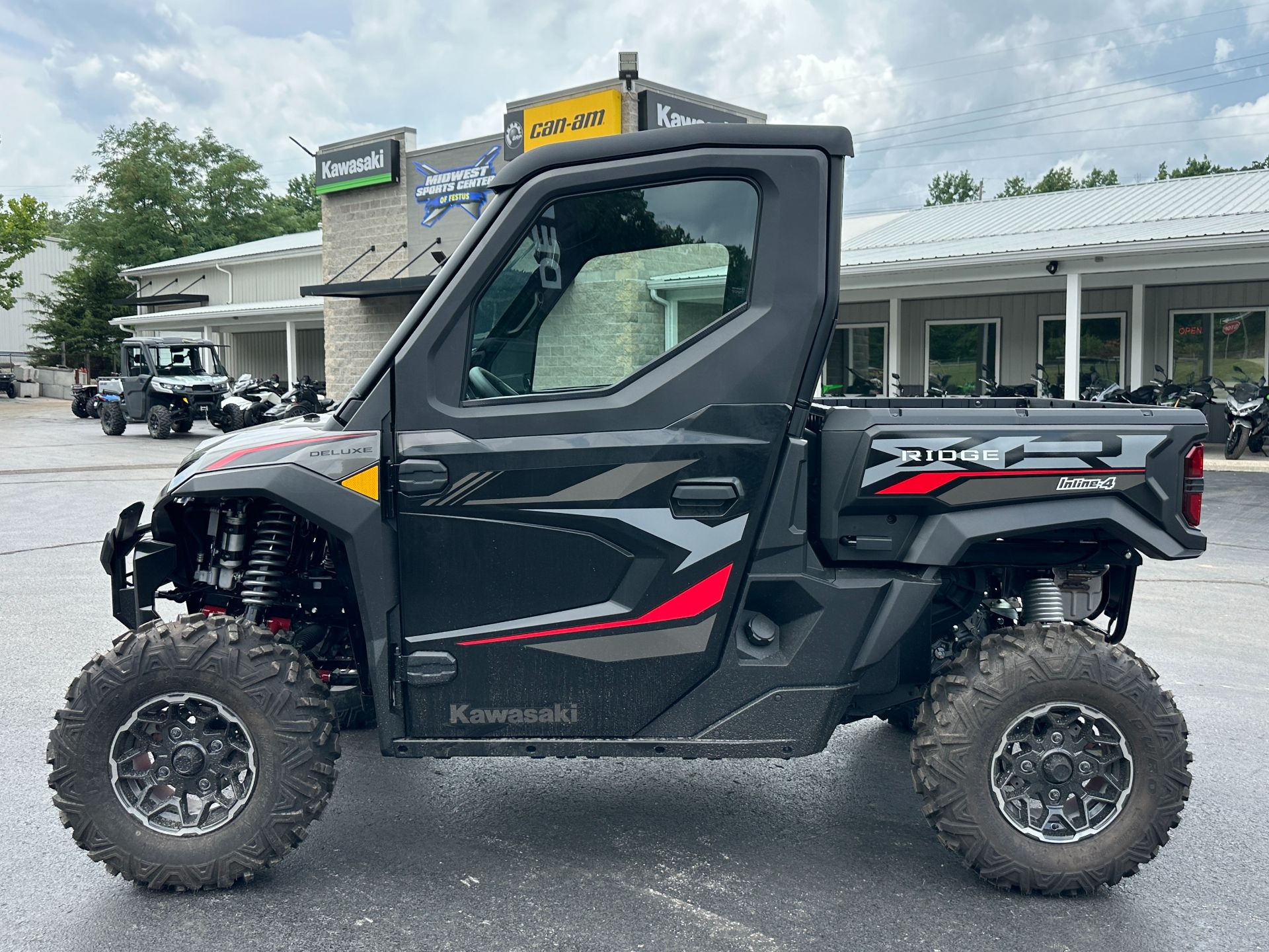 New 2025 Kawasaki RIDGE XR Deluxe HVAC | Utility Vehicles in Festus MO | K-1313 Metallic Graystone