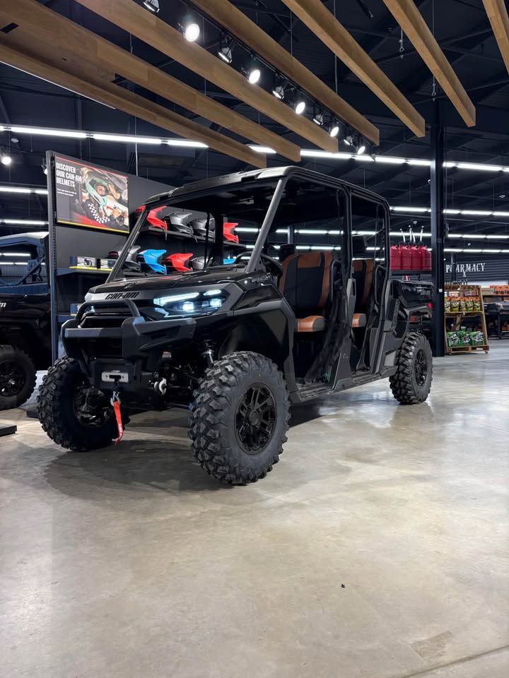 New 2026 Can-Am Defender MAX Lone Star HD11, Shattuck OK | Specs, Price ...