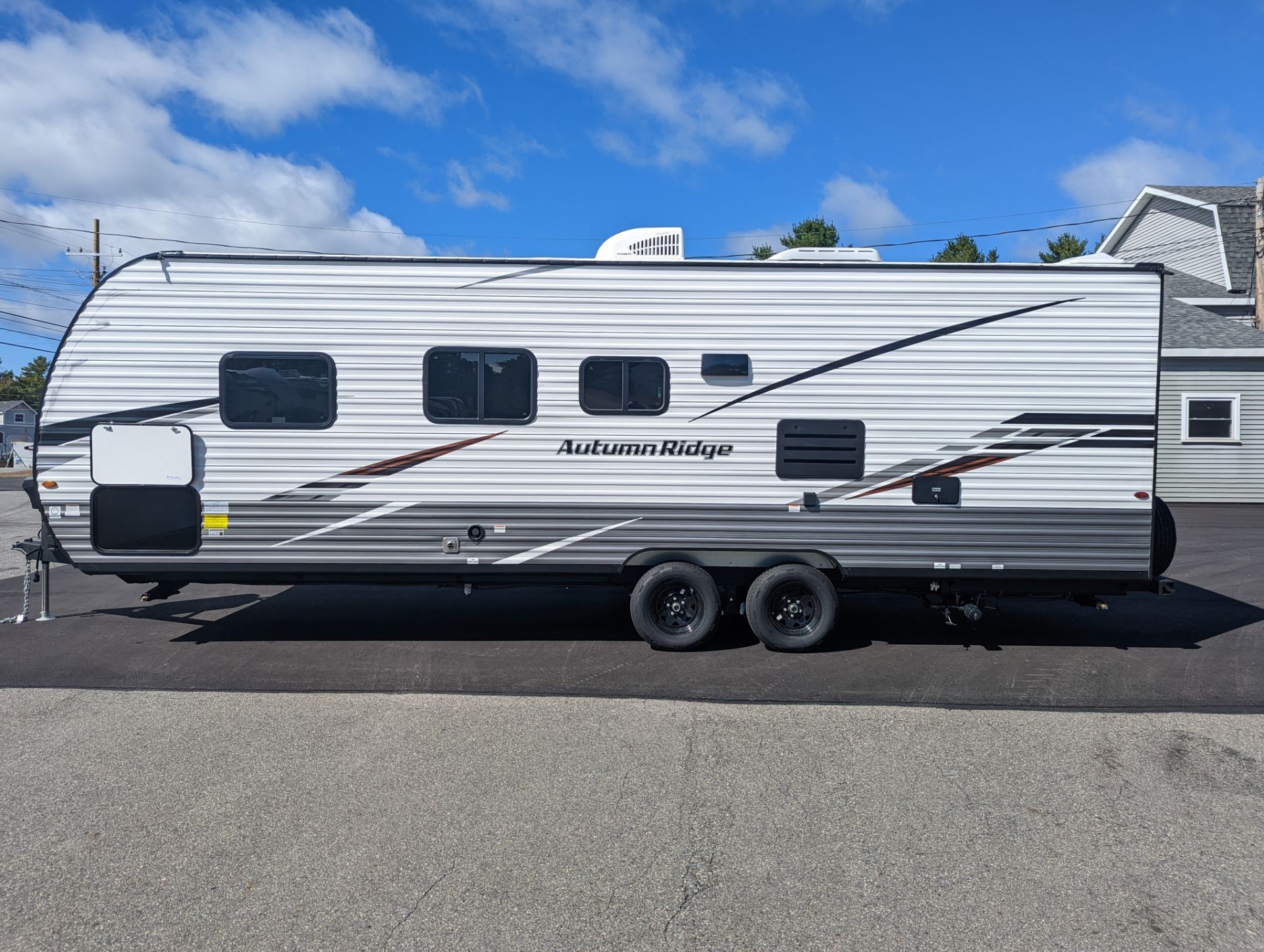 New 2023 Starcraft 26BH AUTUMN RIDGE TRAVEL TRAILER | Travel Trailers ...