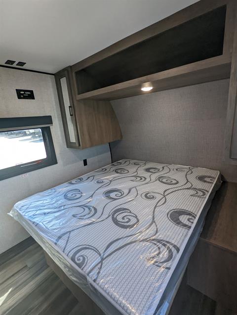 New 2023 Starcraft 26BH AUTUMN RIDGE TRAVEL TRAILER | Travel Trailers ...