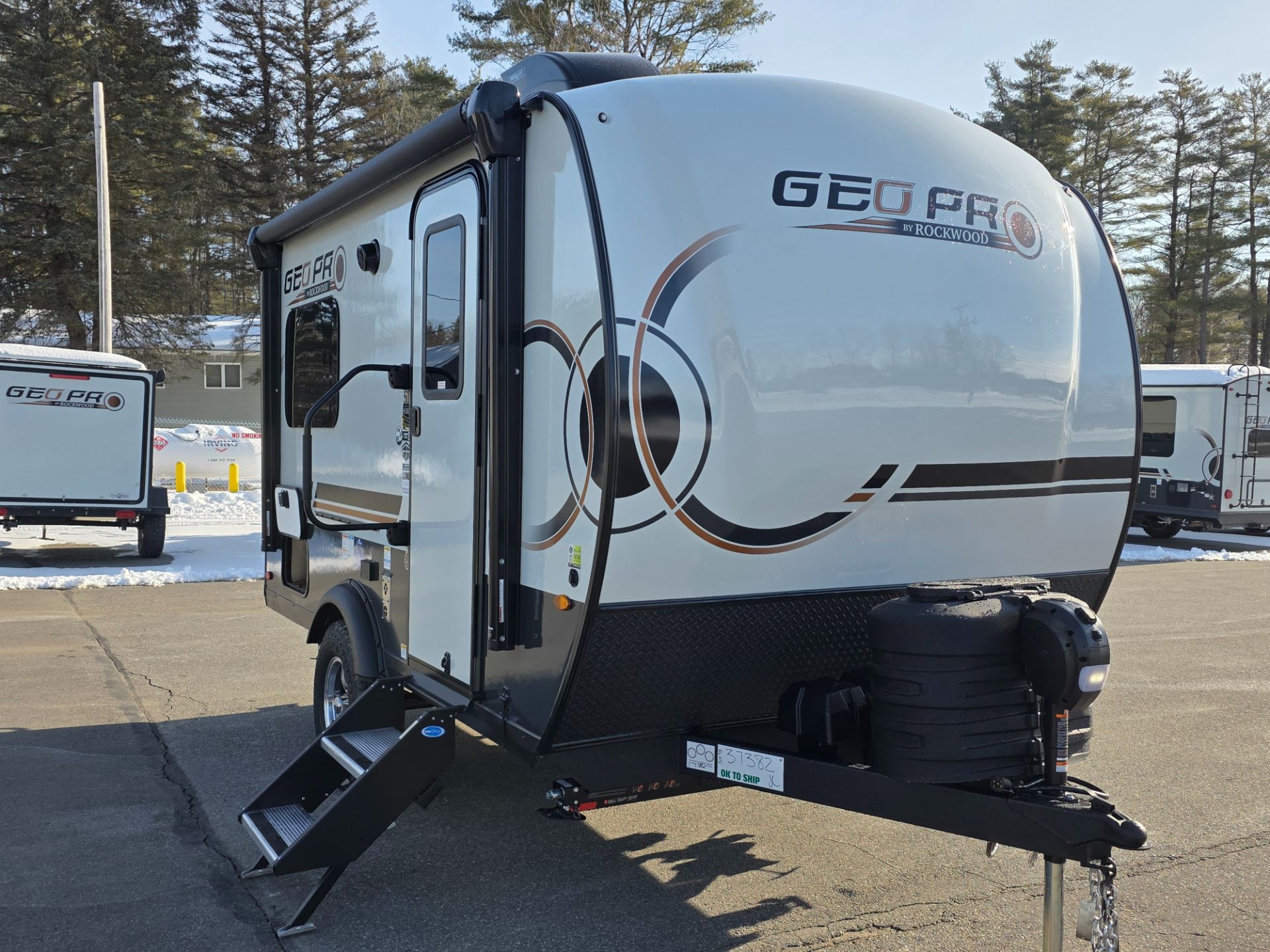 New 2025 Rockwood Geo Pro 15TB TRAVEL TRAILER | Travel Trailers in Augusta ME | 006800 WHITE