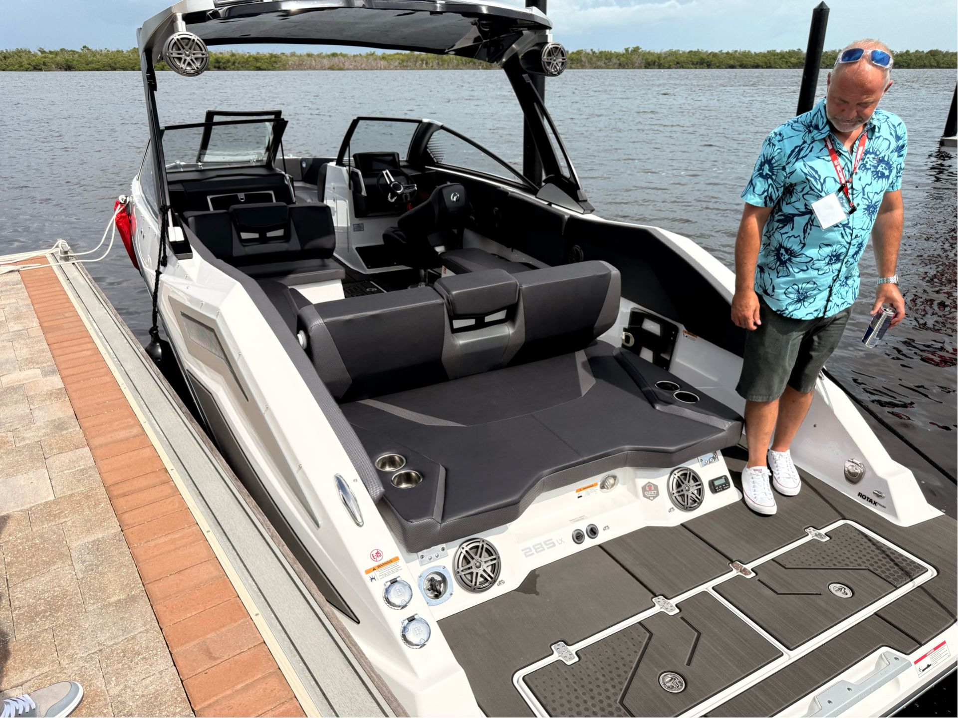New 2026 Scarab 285 LX Power Boats Inboard in Kenner, LA | Stock Number ...