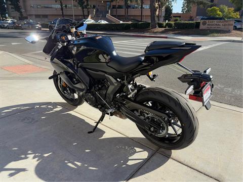 New 2025 Yamaha YZF-R7 | Motorcycles in EL Cajon CA | N/A Matte Raven Black