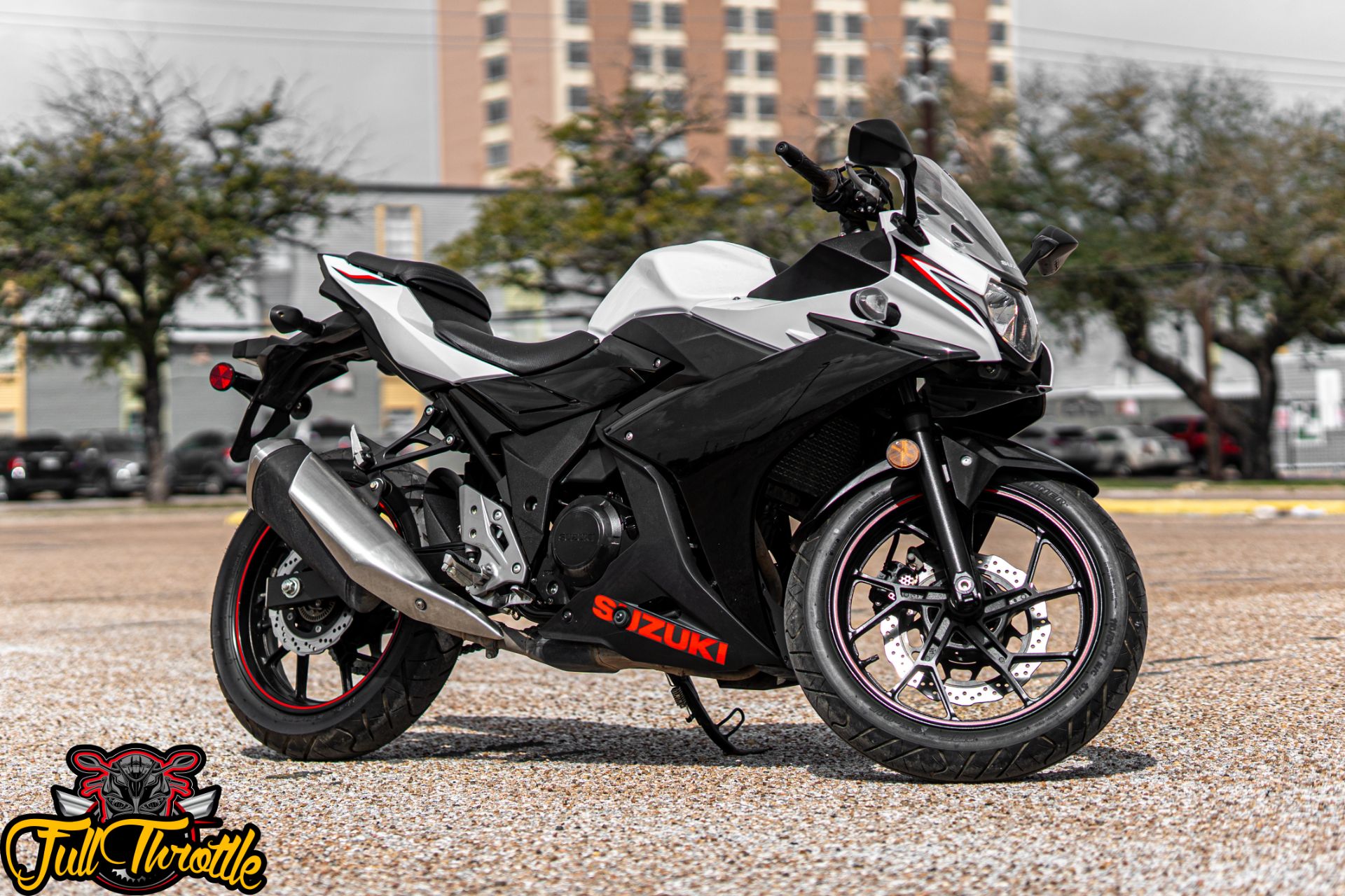 Used 2020 Suzuki GSX250R ABS Metallic Crystal Blue / Pearl Nebular Black