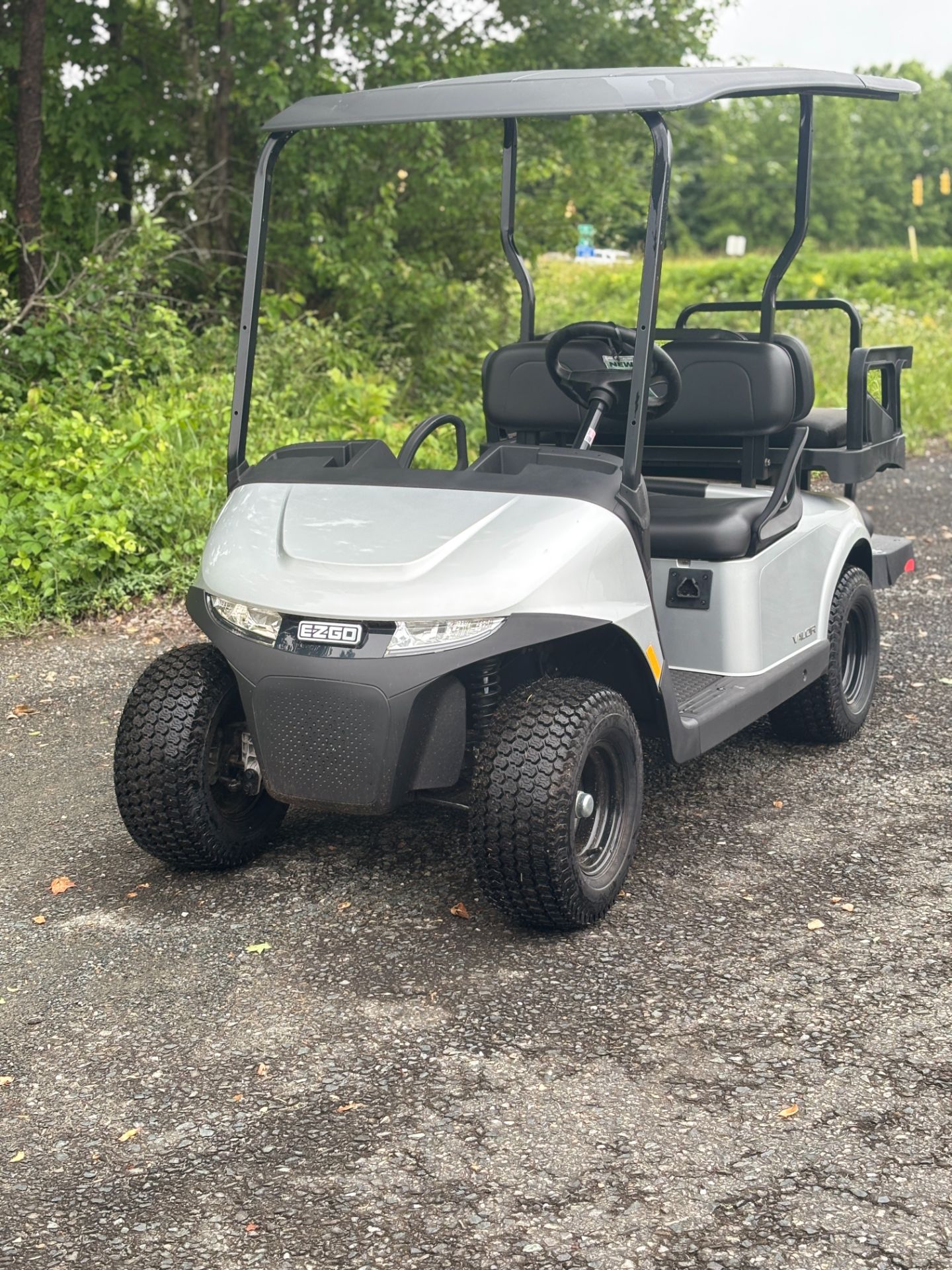 New 2025 E-Z-GO Valor 4 Electric, Mount Airy NC | Specs, Price, Photos ...