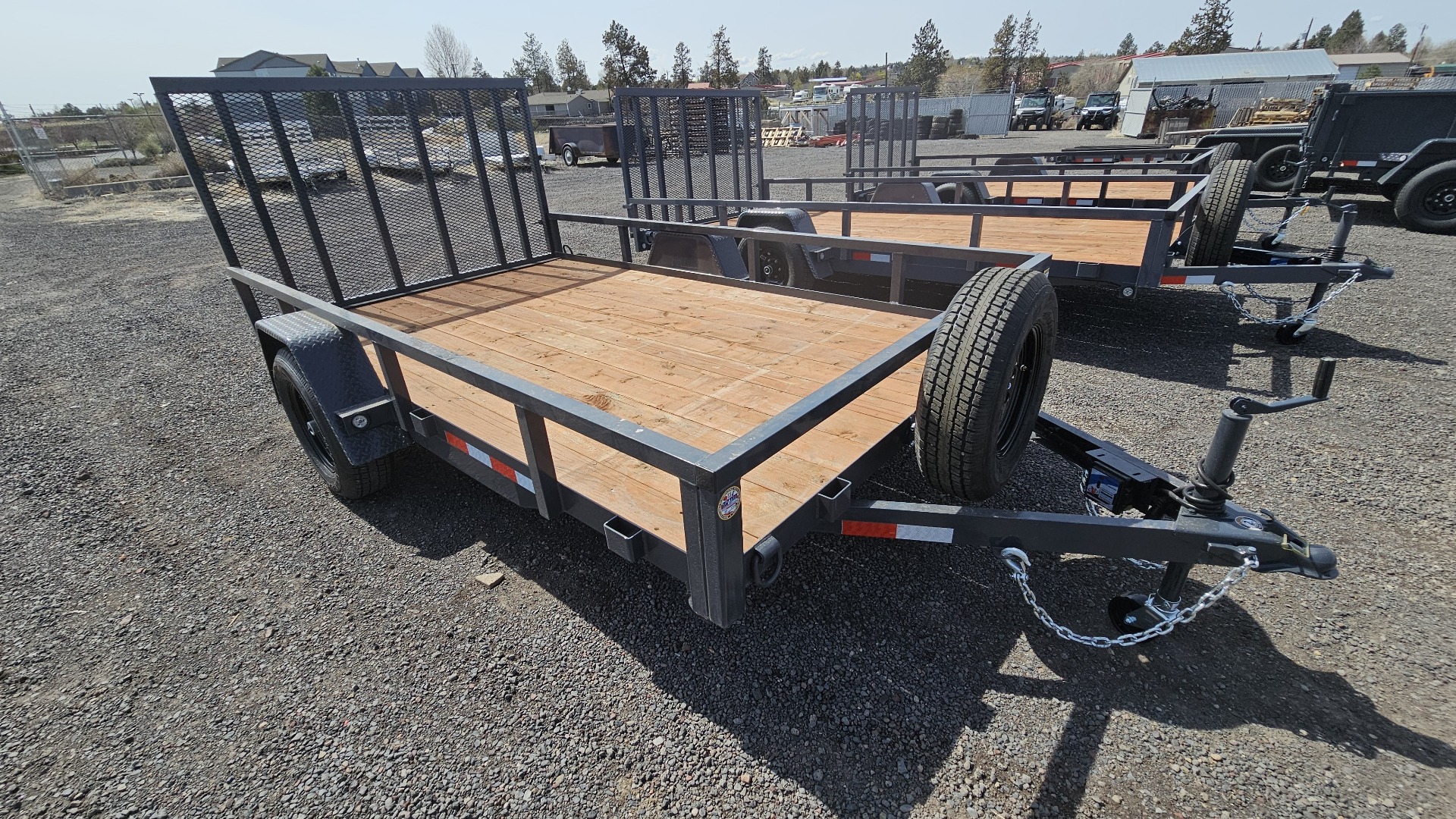 New 2026 VERSATILE 7X12 FLATBED RAIL WITH RAMP 5K, Redmond OR | Specs ...