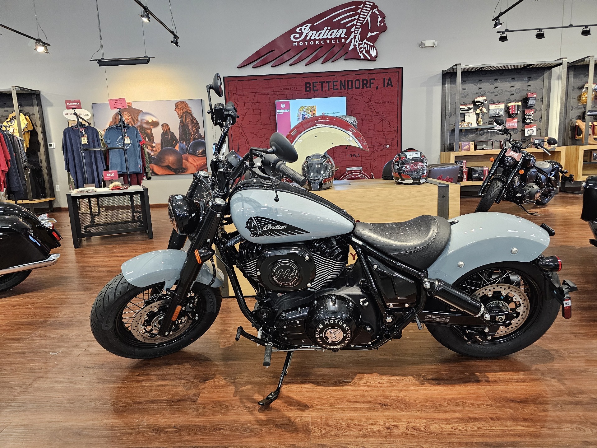 New 2025 Indian Motorcycle Chief Bobber Dark Horse®, Bettendorf IA ...