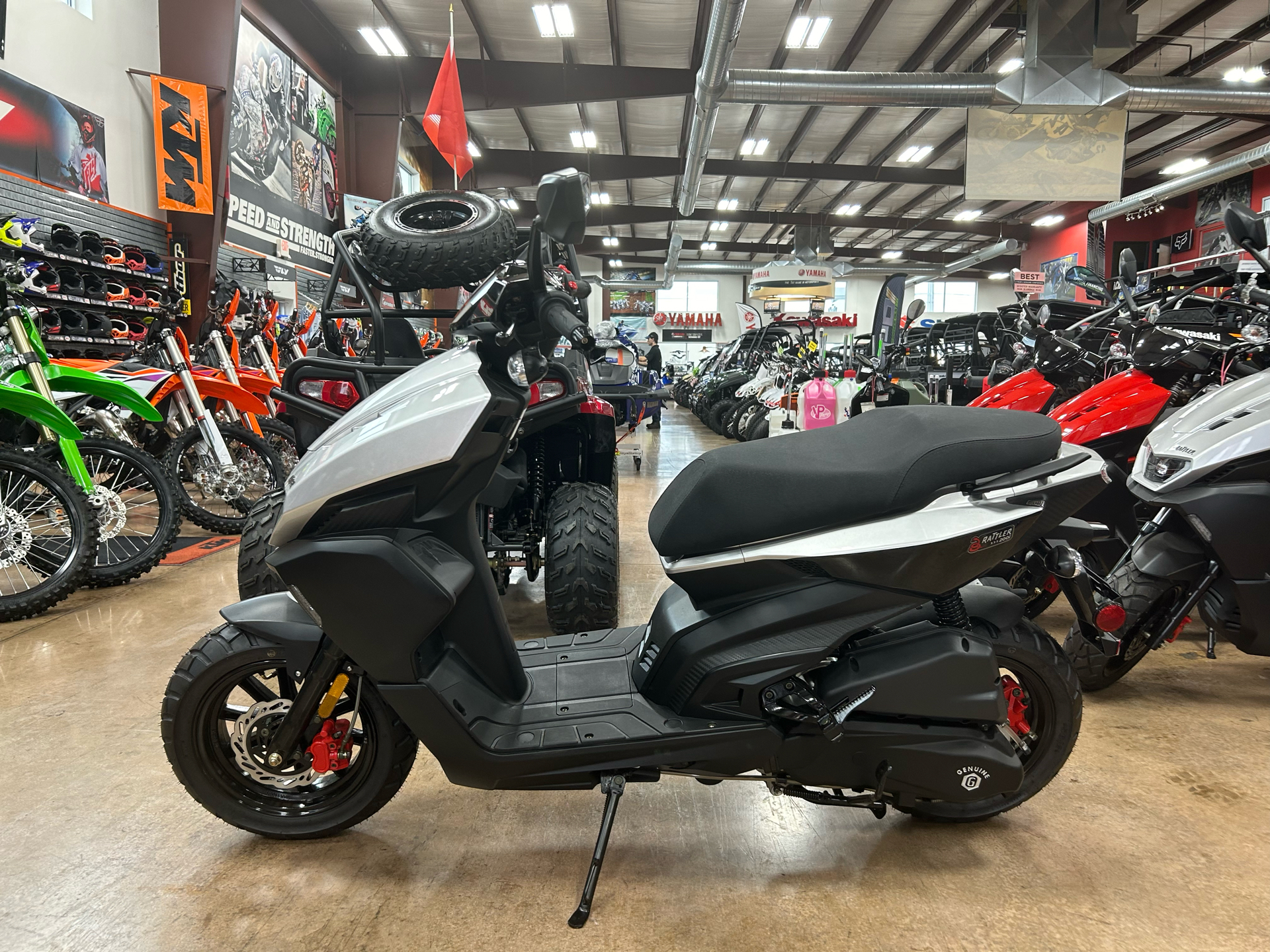 New 2022 Genuine Scooters Rattler 200i Scooters in Evansville, IN ...