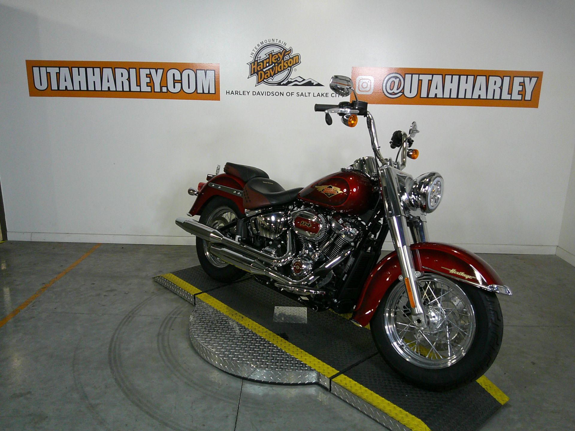 Used 2023 Harley-Davidson Heritage Classic Anniversary - Specs, Price ...