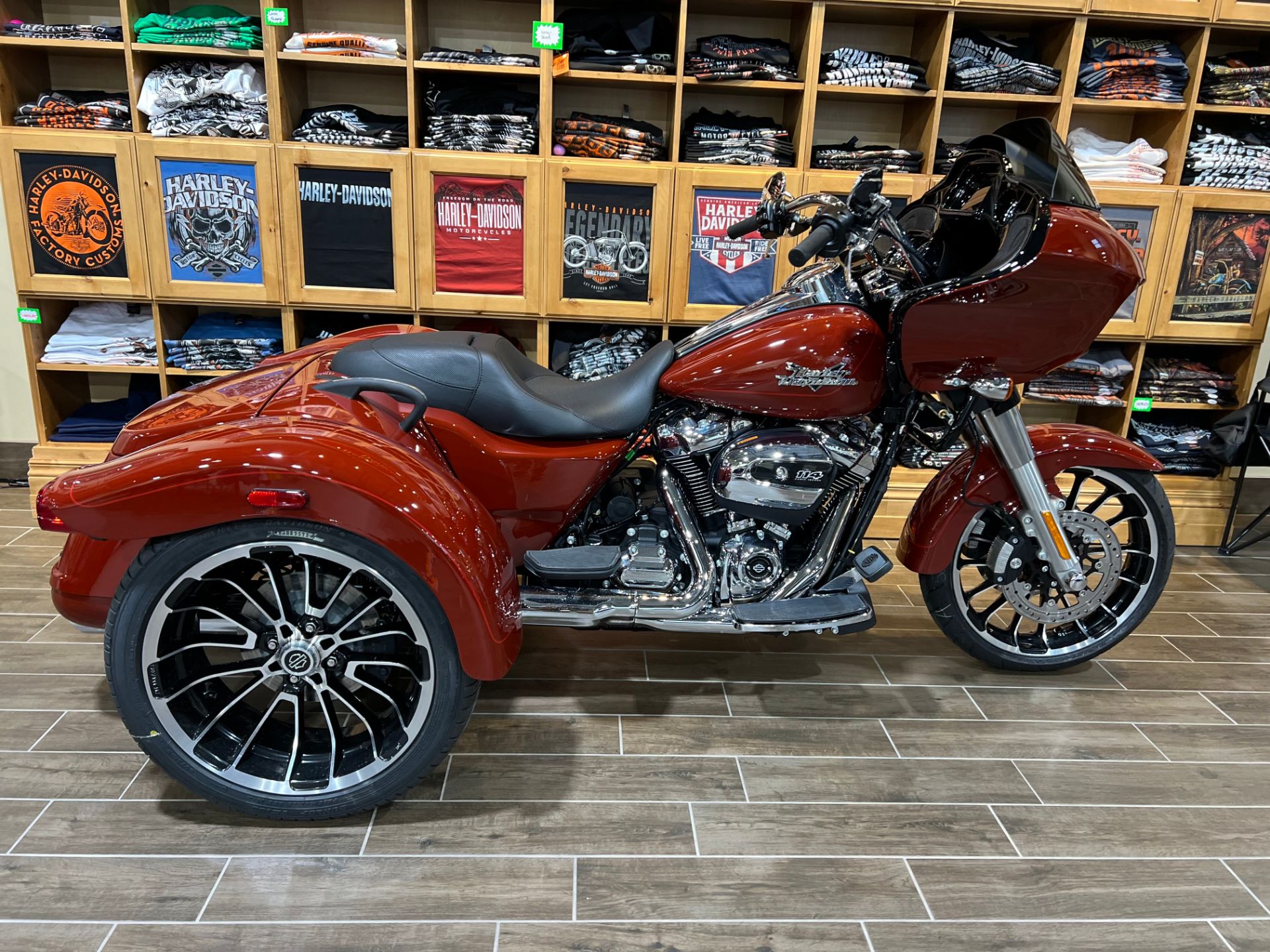 New 2024 Harley-Davidson Road Glide® 3 Red Rock (Chrome Finish ...