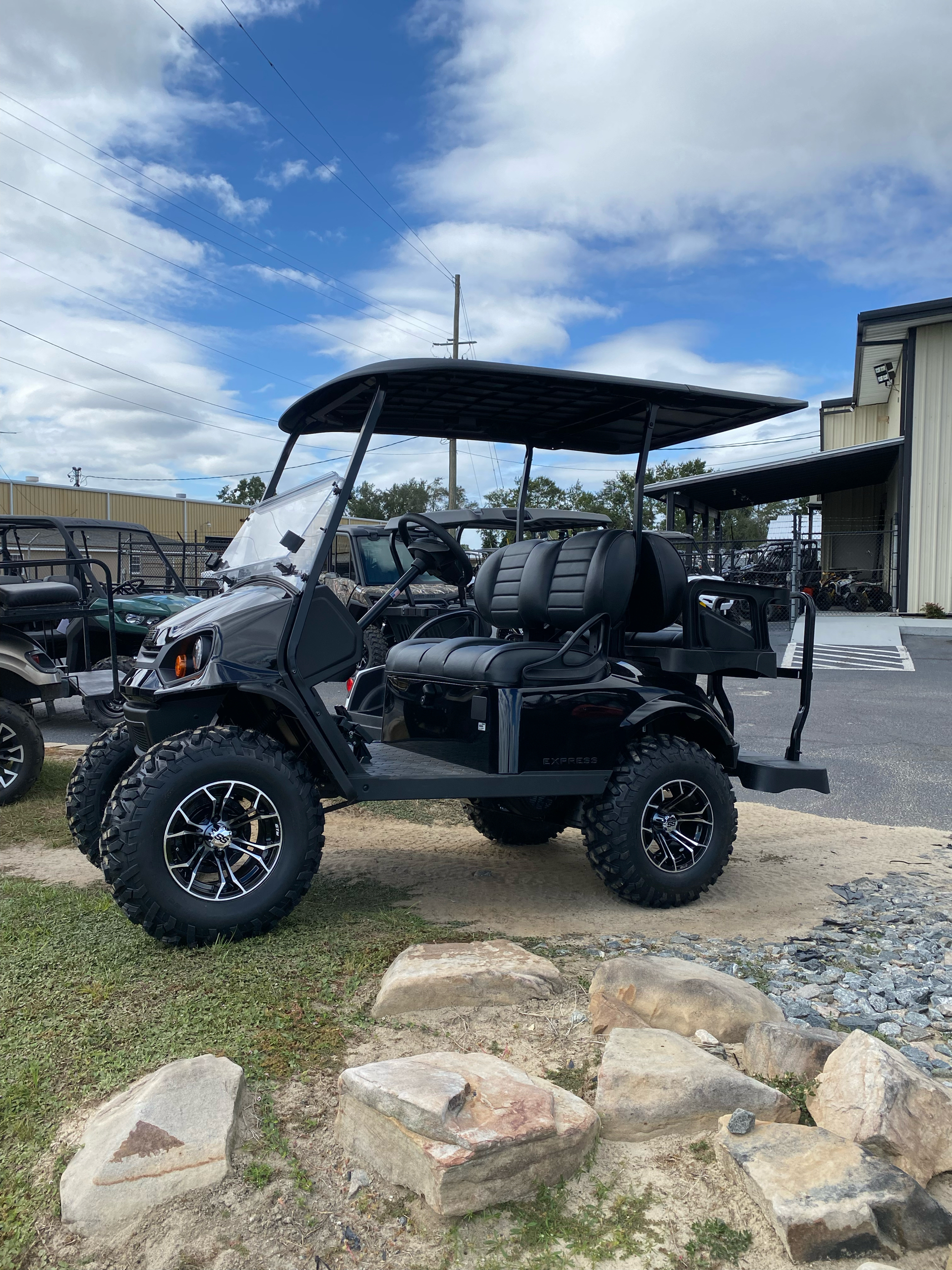 New 2026 E-Z-GO Express 4 Adventure 13.5 Gas Golf Carts in Douglas, GA