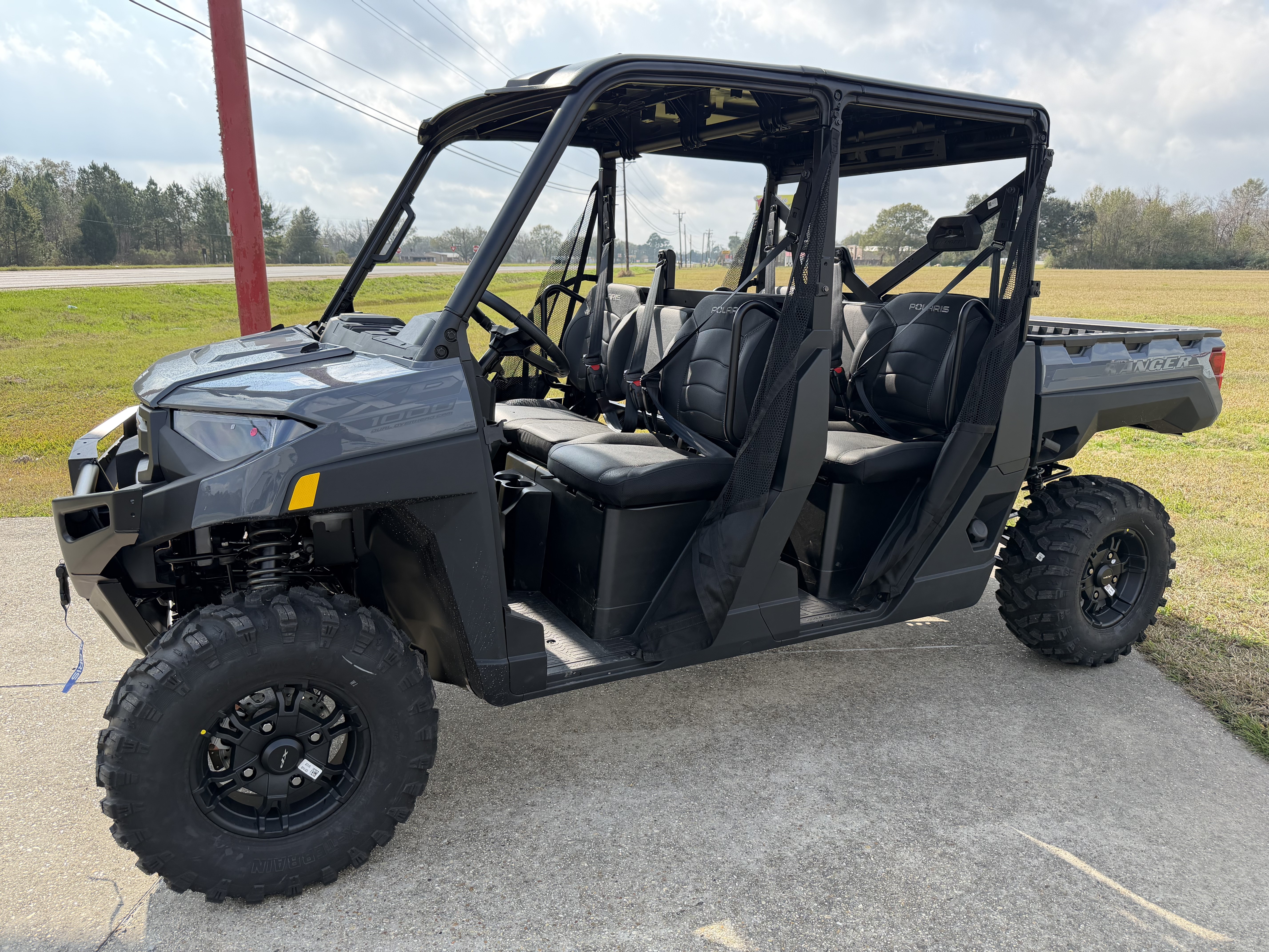 2026 Polaris Ranger Crew XP 1000 Premium Stealth Gray Utility Vehicles ...