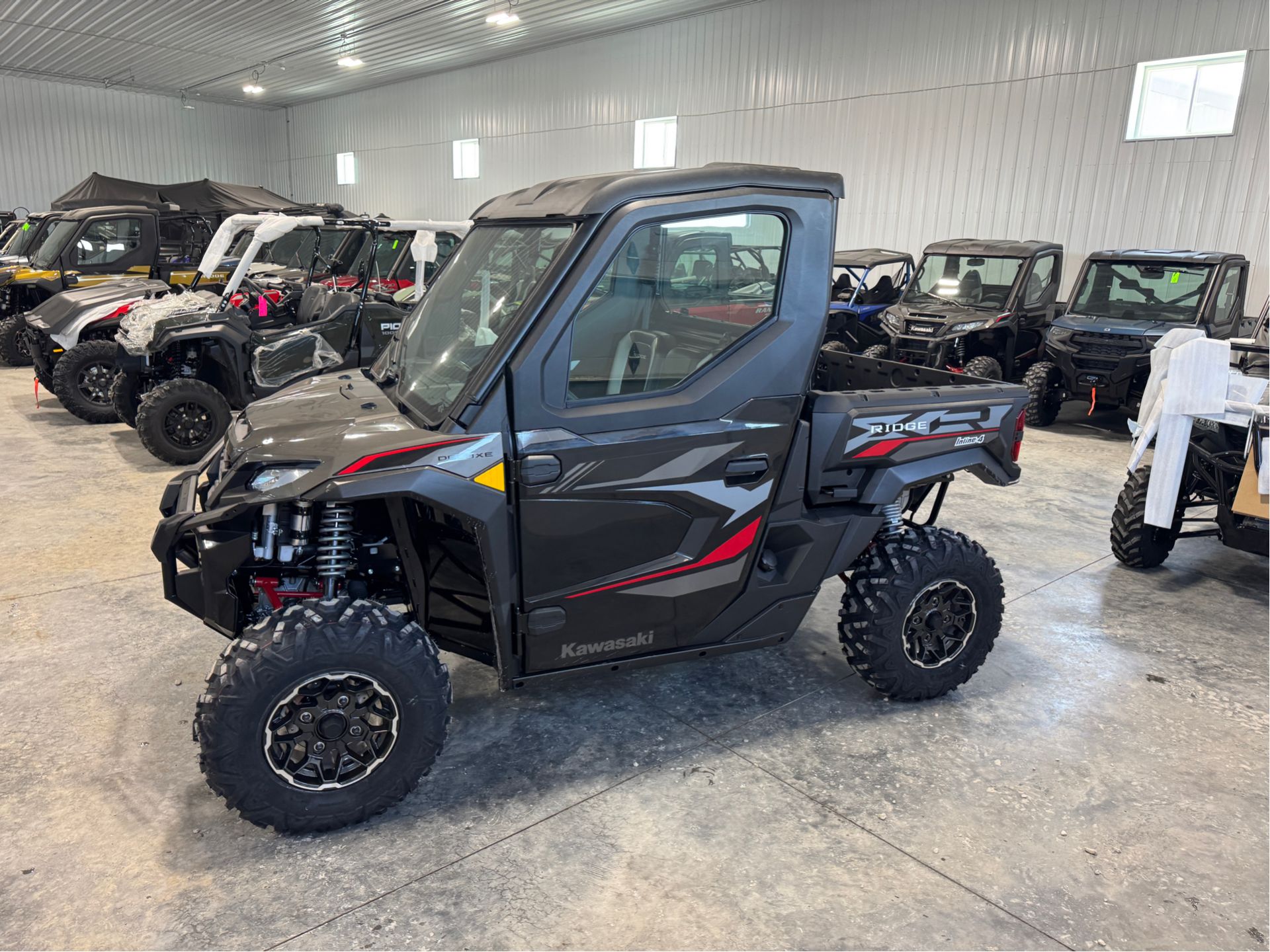 New 2025 Kawasaki RIDGE XR Deluxe HVAC Metallic Graystone Utility Vehicles For Sale in Ottumwa ...