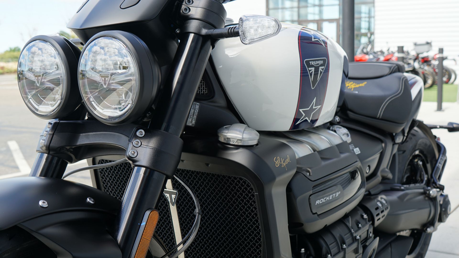 New 2025 Triumph Rocket 3 Storm R Evel Knievel Limited Edition | Specs ...