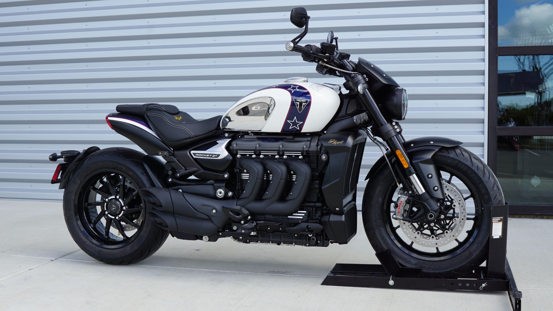 New 2025 Triumph Rocket 3 Storm R Evel Knievel Limited Edition | Specs ...