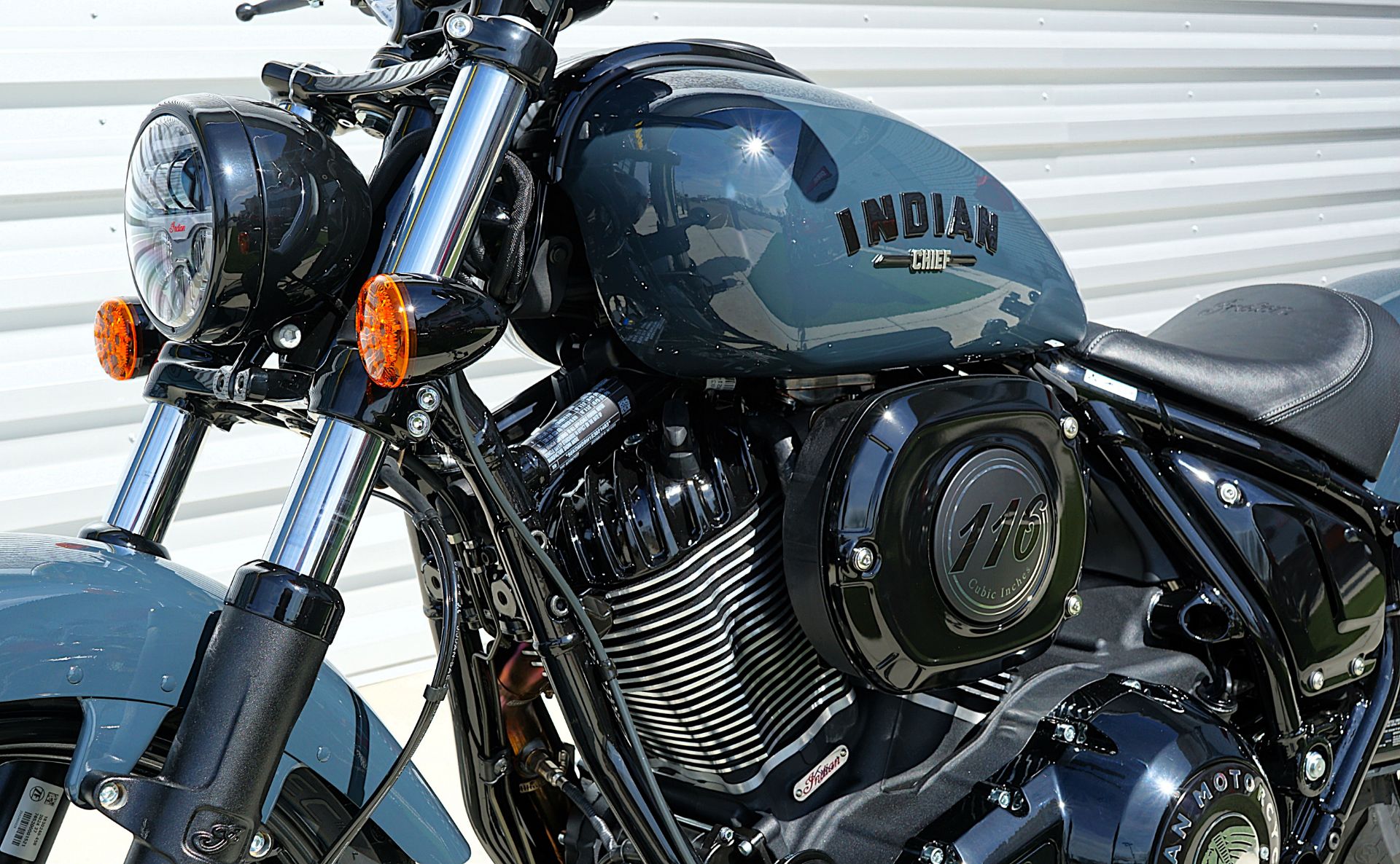 New 2025 Indian Motorcycle Chief Dark Horse® | Specs, Photos, Price ...
