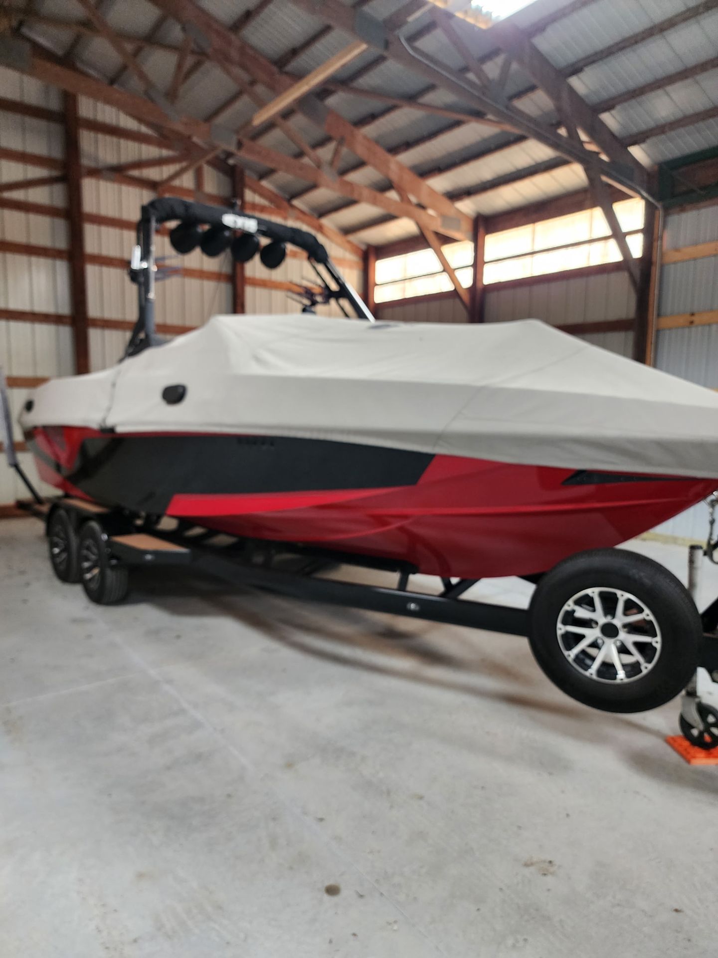 Used 2020 AXIS T23, Belvidere IL | Specs, Price, Photos | RED UB4937