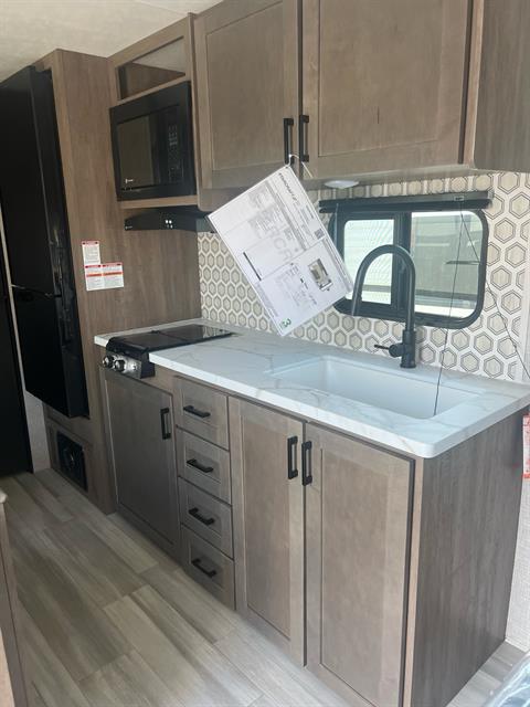 New 2025 Starcraft AUTUMN RIDGE 182RB in Byron GA | By Atlanta, Georgia