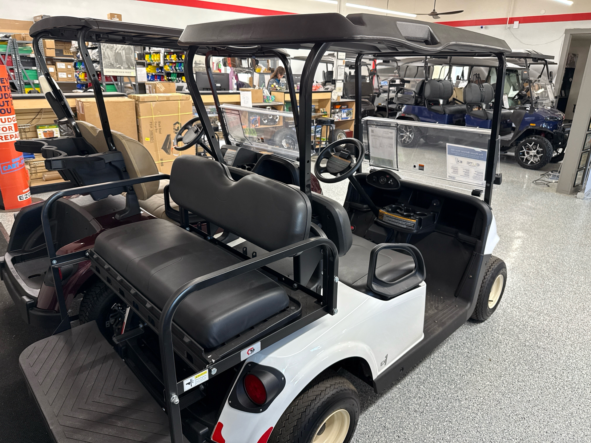 New 2023 E-Z-GO Freedom RXV 2+2 EX1, Santa Rosa CA | Specs, Price, Photos | Bright White E-Z754808