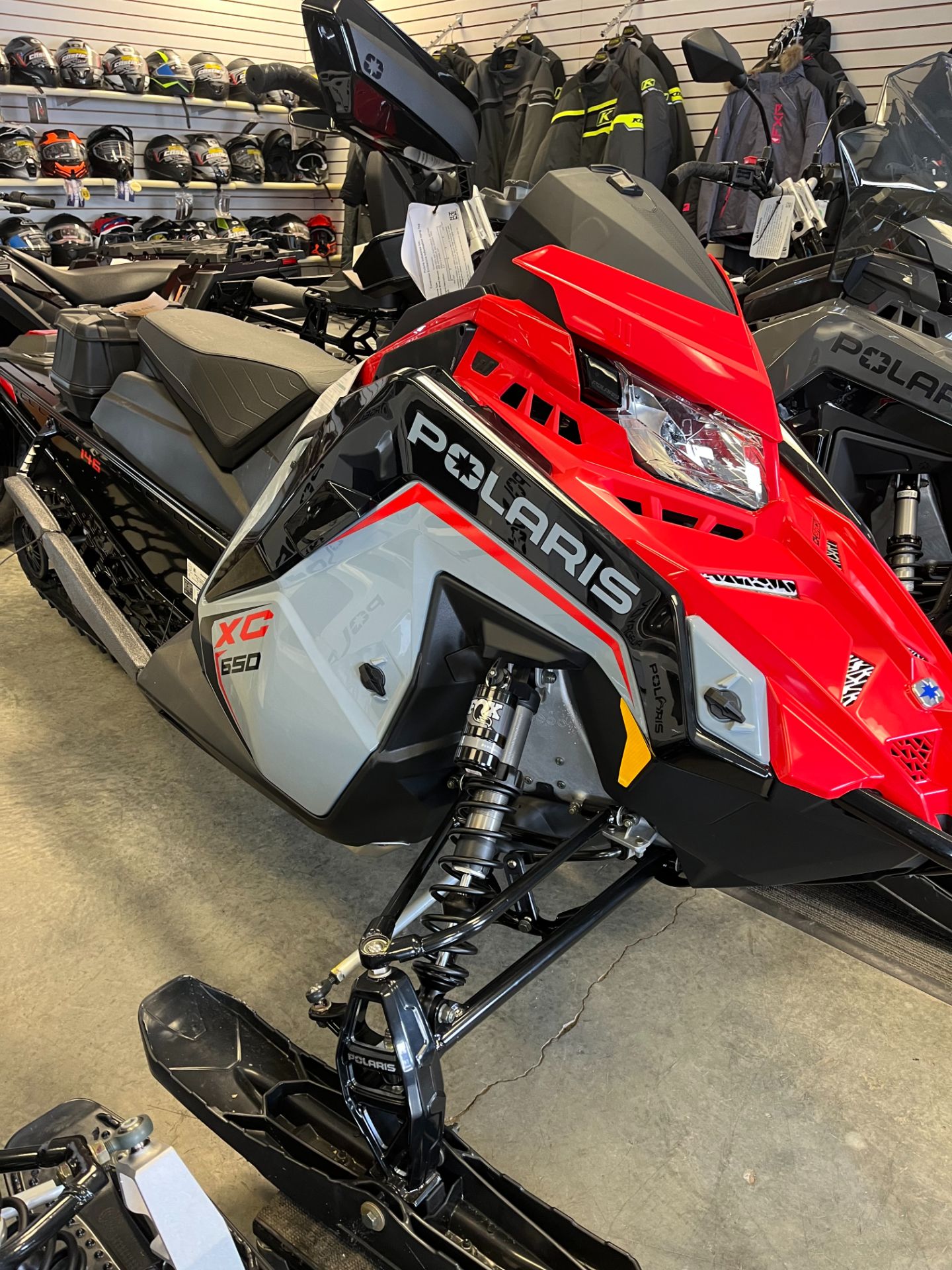 New 2025 Polaris 650 Switchback XC 146 SC ES Storm Gray / Indy Red ...