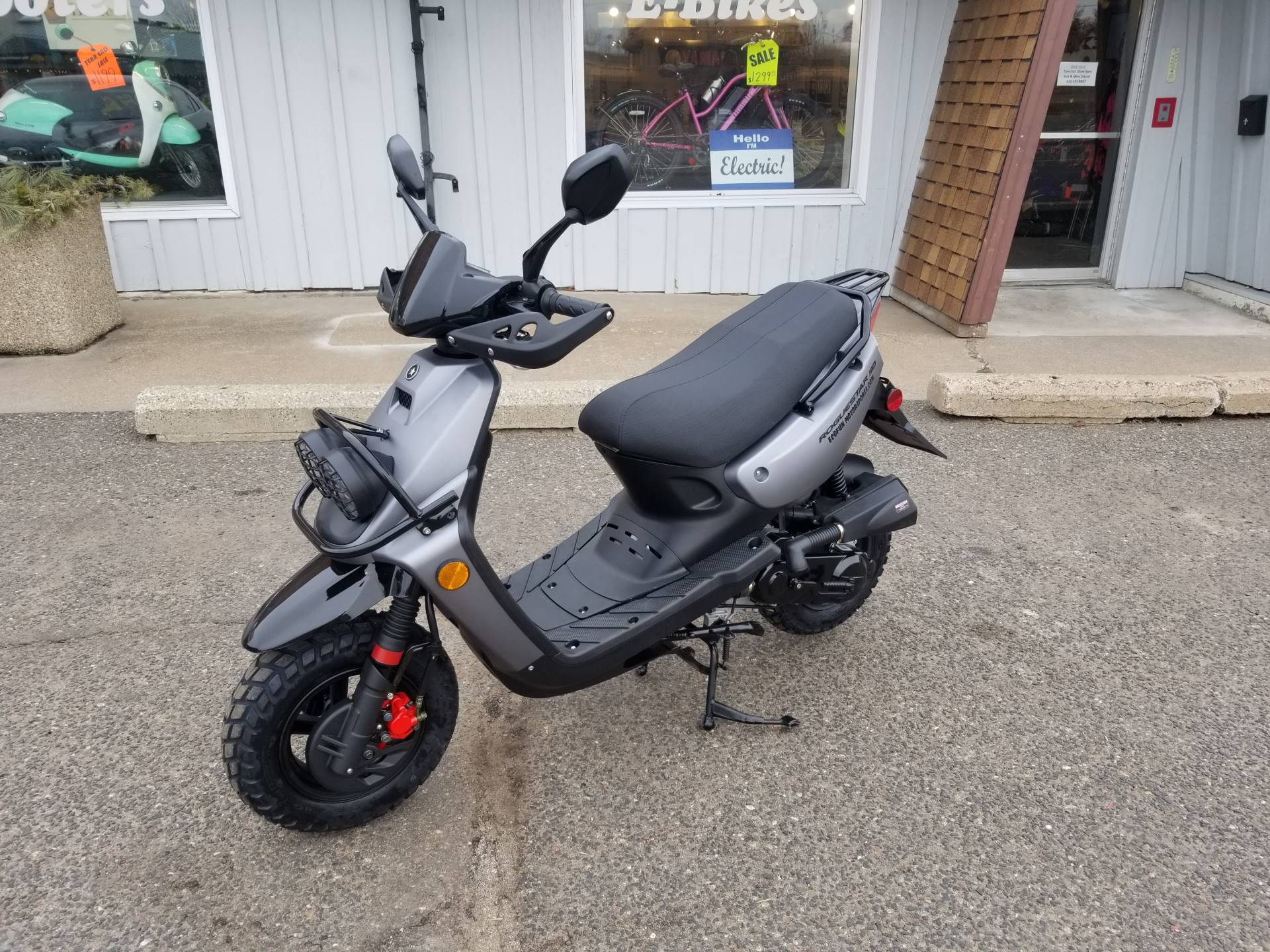 New 2021 ZHNG Roguestar 150cc Scooter | Scooters in Forest Lake MN ...