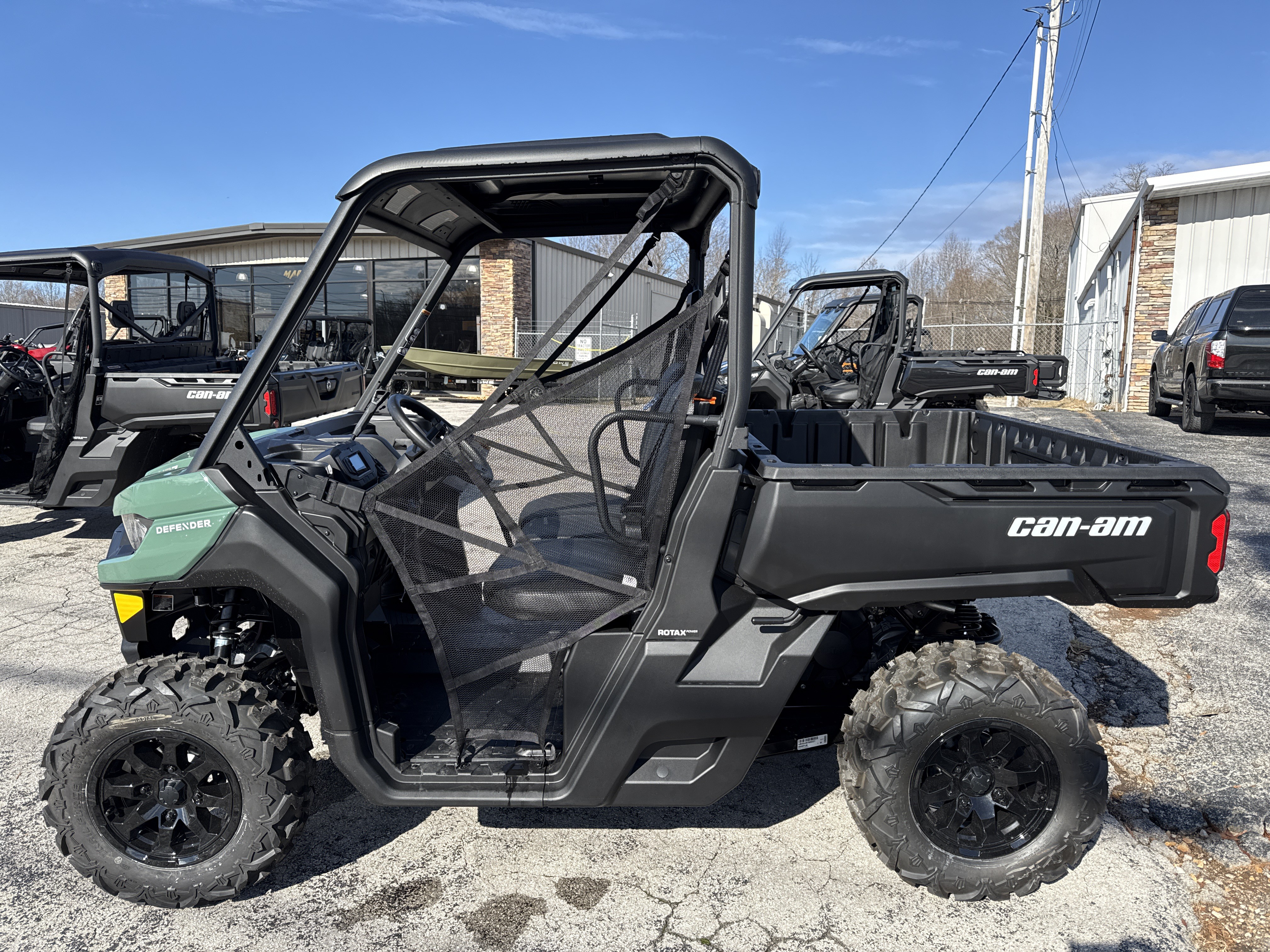 New 2026 Can-Am Defender DPS HD7, Cookeville TN | Specs, Price, Photos ...