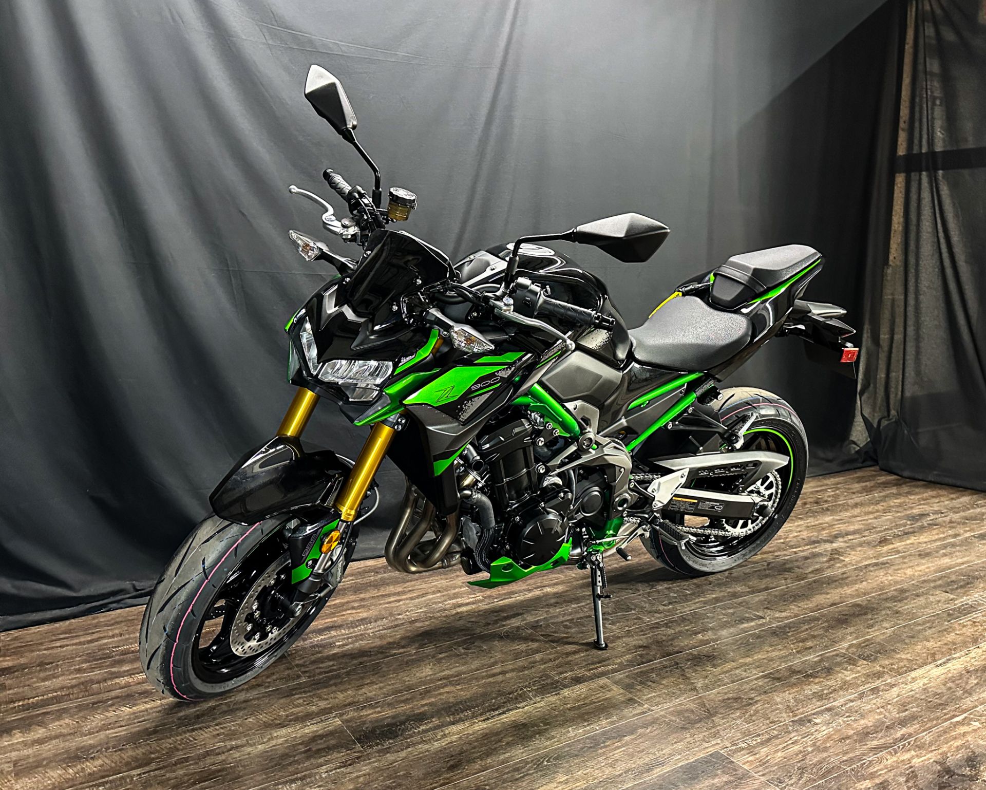 New 2024 Kawasaki Z900 SE ABS, De Pere WI | Specs, Price, Photos ...