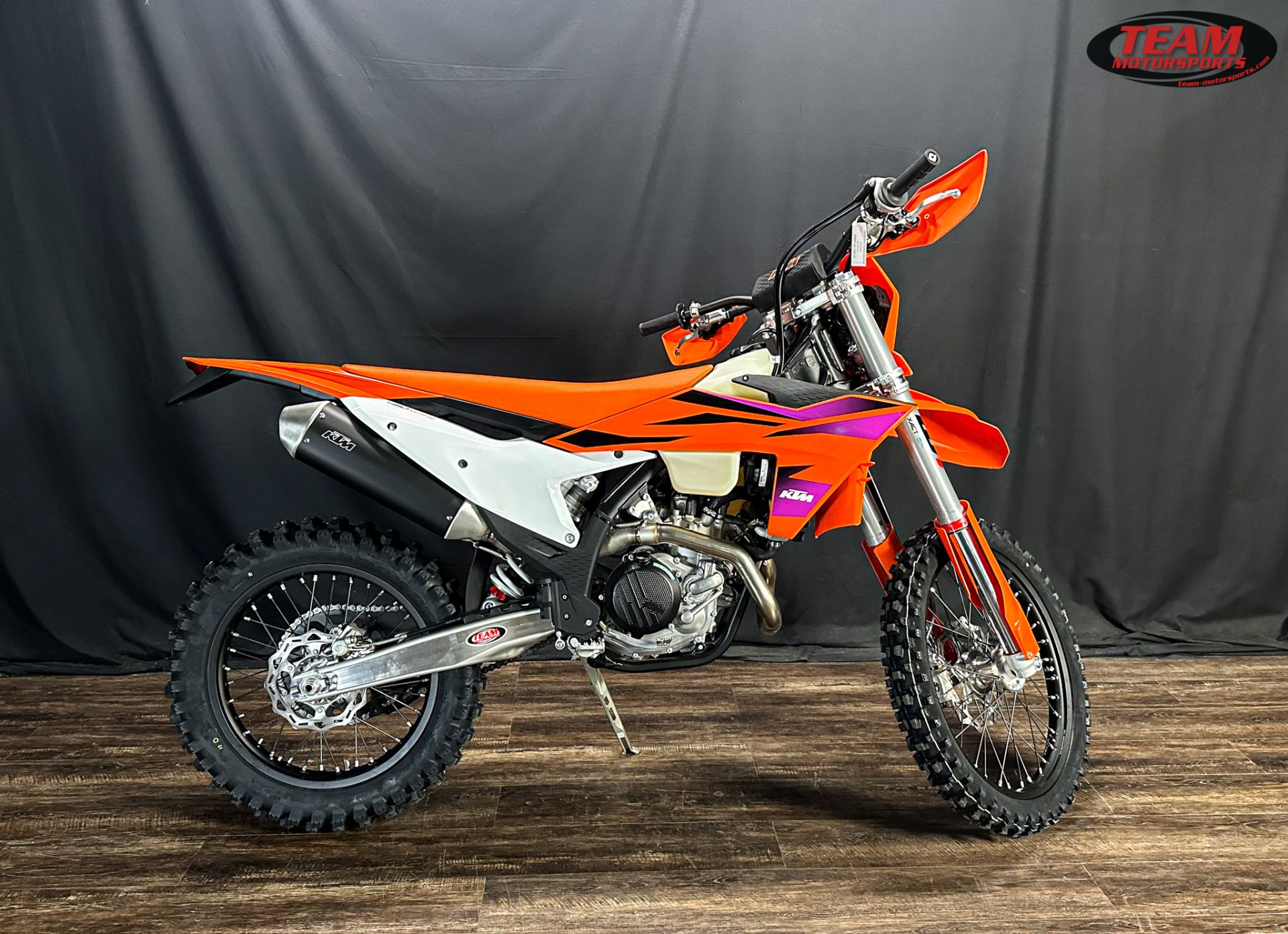 New 2024 KTM 450 XCF-W, De Pere WI | Specs, Price, Photos | Orange 29646