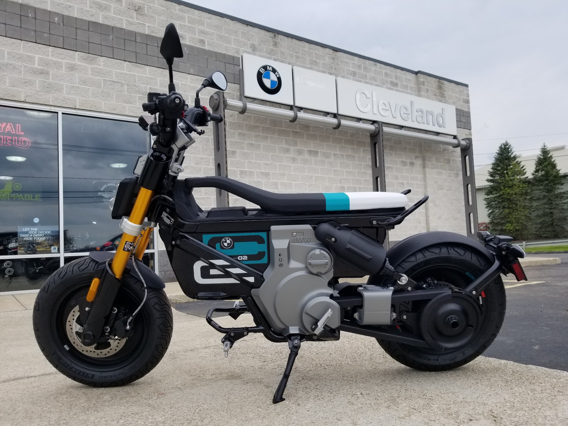 New 2024 BMW CE 02 Scooters in Aurora, OH | Stock Number: RA83091