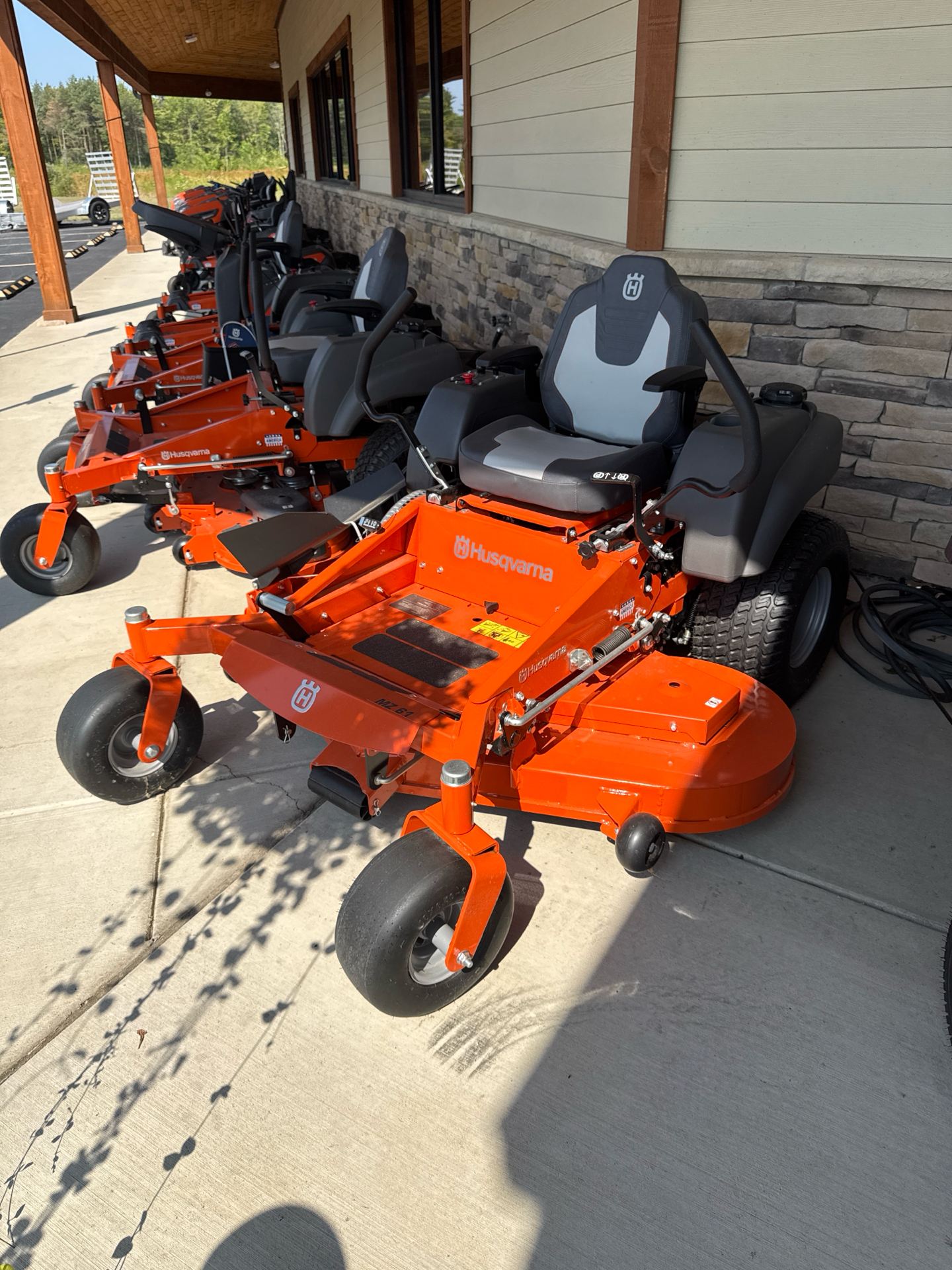 New 2025 Husqvarna Power Equipment MZ61 61 in. Kawasaki FR Series 24 hp ...