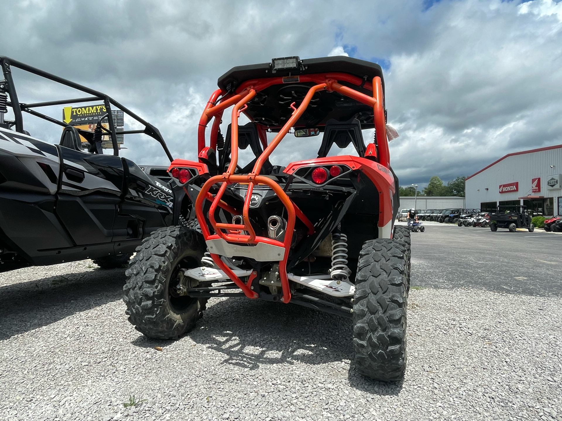 Used 2017 Can-Am Maverick X mr White / Black / Can-Am Red | Utility ...