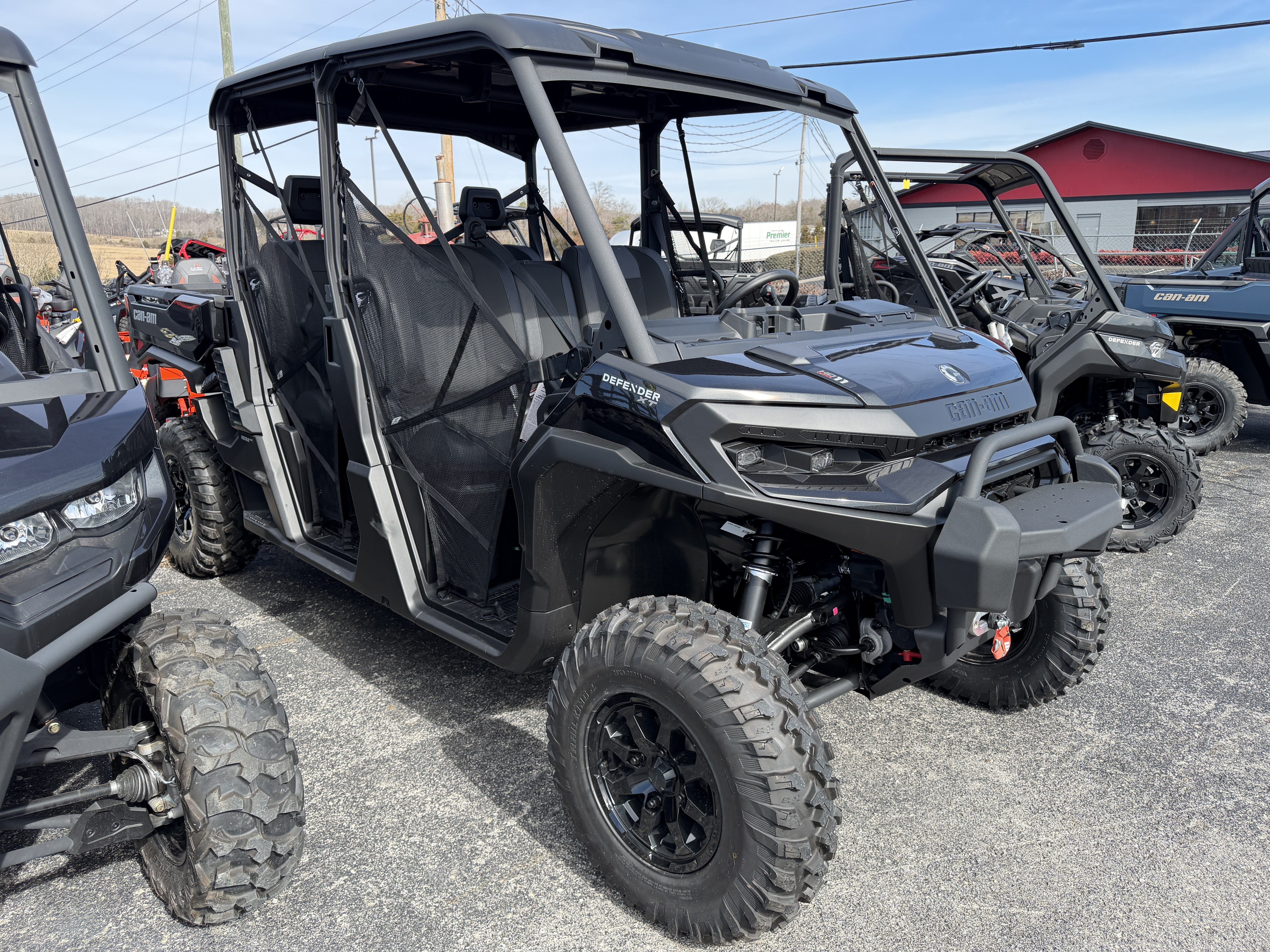 New 2026 Can-Am Defender MAX XT HD11 with 10.25 in. touchscreen display ...