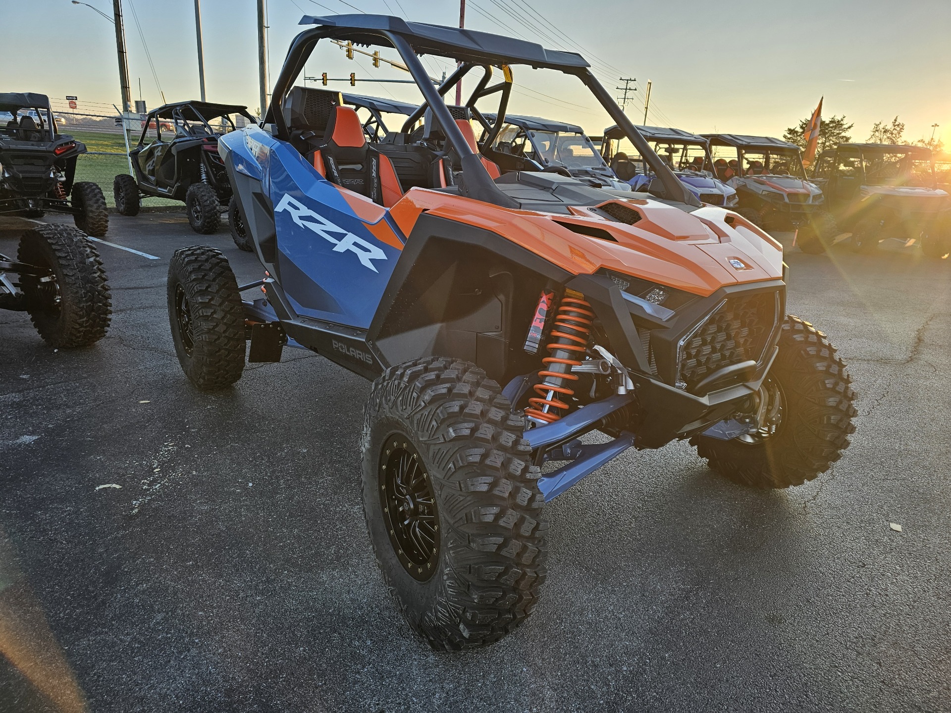 New 2025 Polaris RZR PRO S Ultimate Orange Burst / Zenith Blue ...