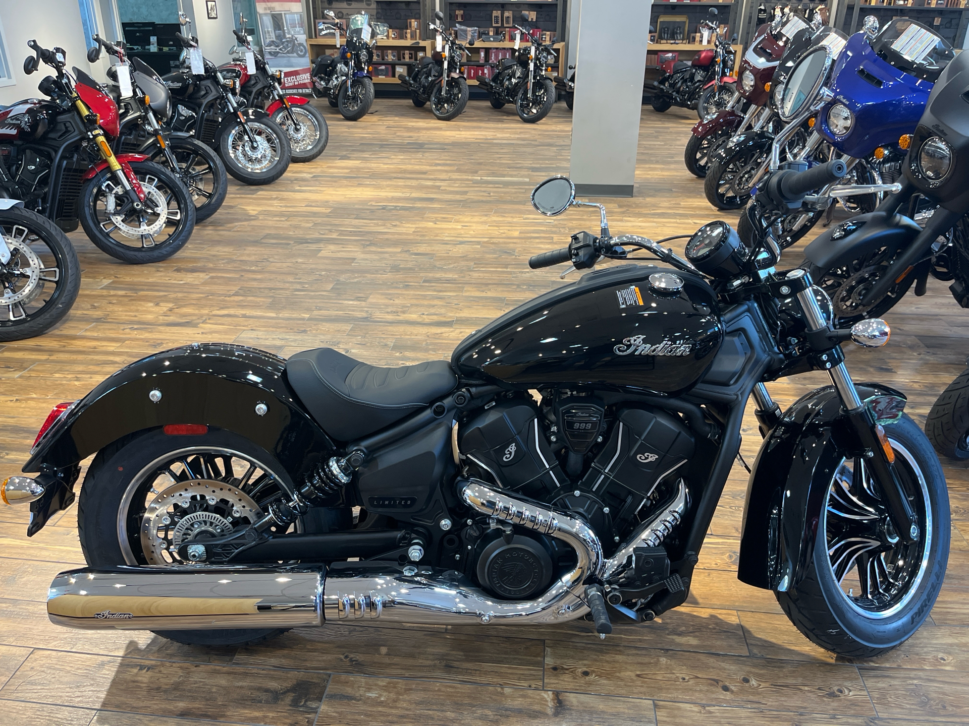 New 2025 Indian Motorcycle Scout® Sixty Classic Limited Motorcycles ...